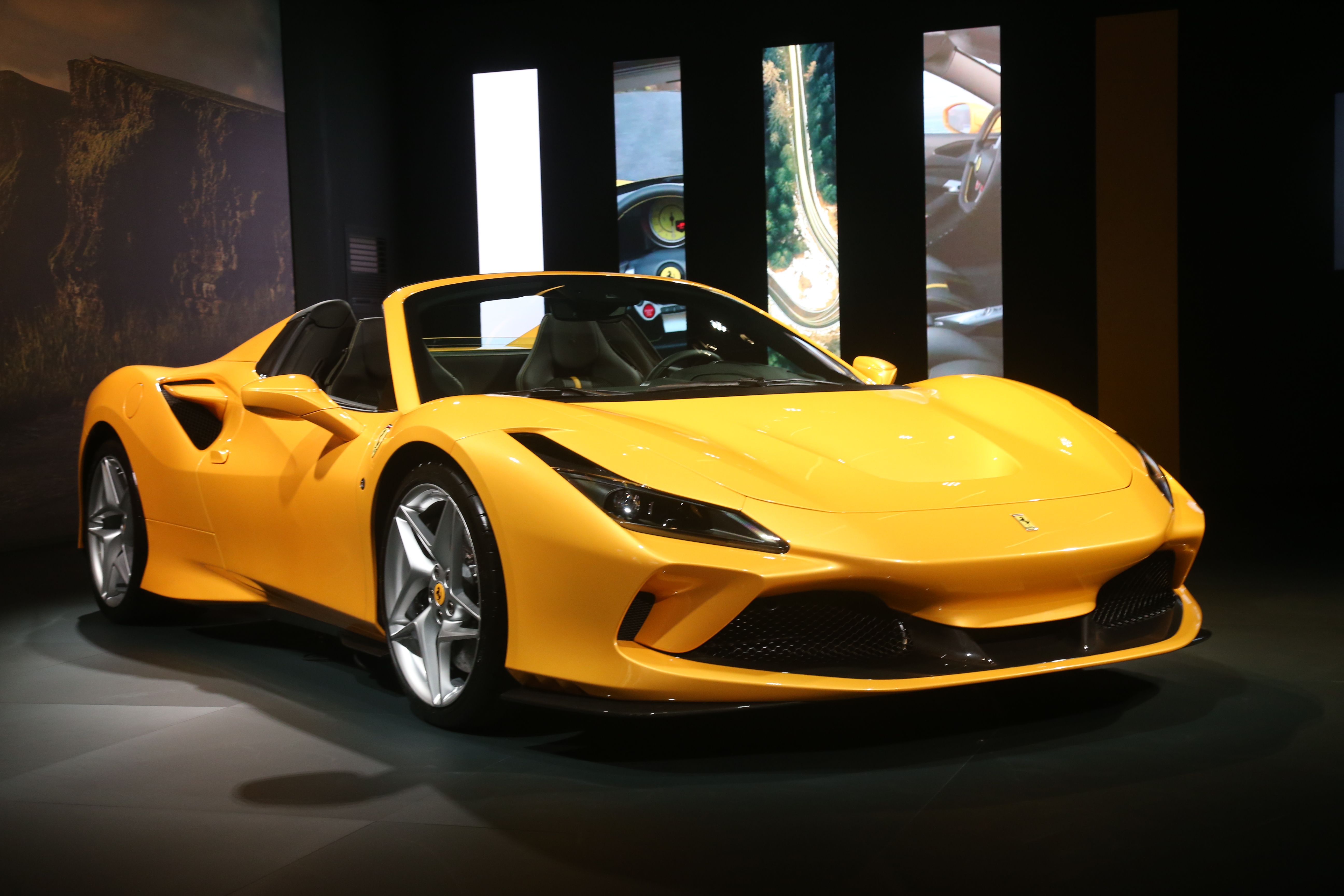 2020 Ferrari F8 Spider - Quirks and Facts