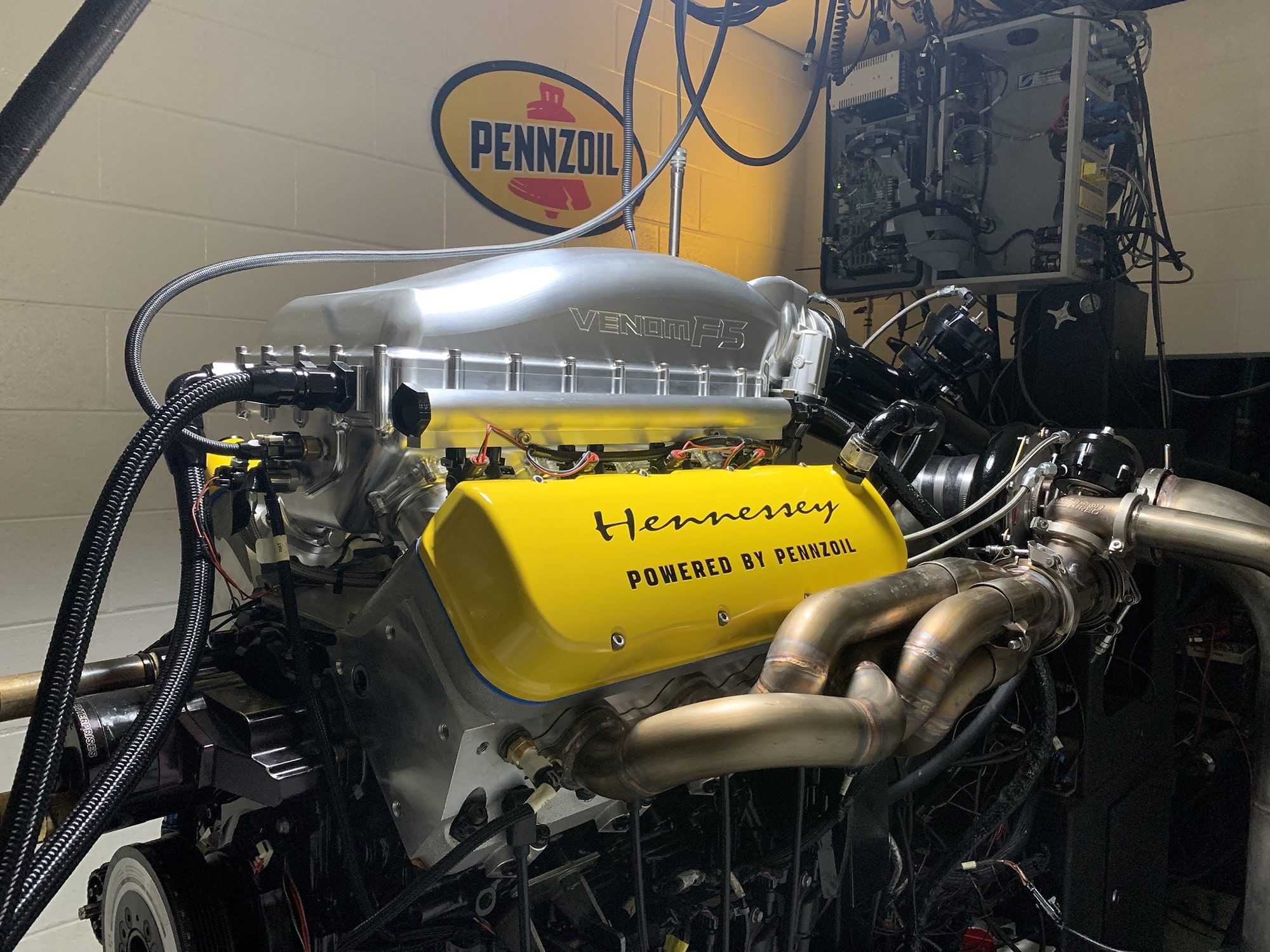 Meet "Fury" - the 1,800-Horsepower Engine That Growls Inside the ...