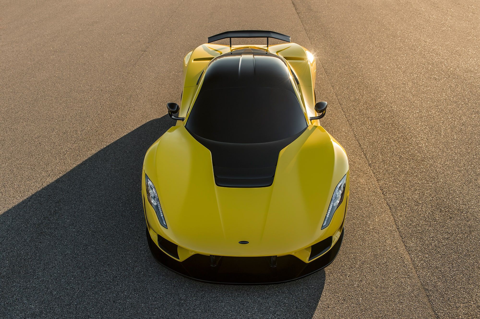 Meet "Fury" - the 1,800-Horsepower Engine That Growls Inside the ...