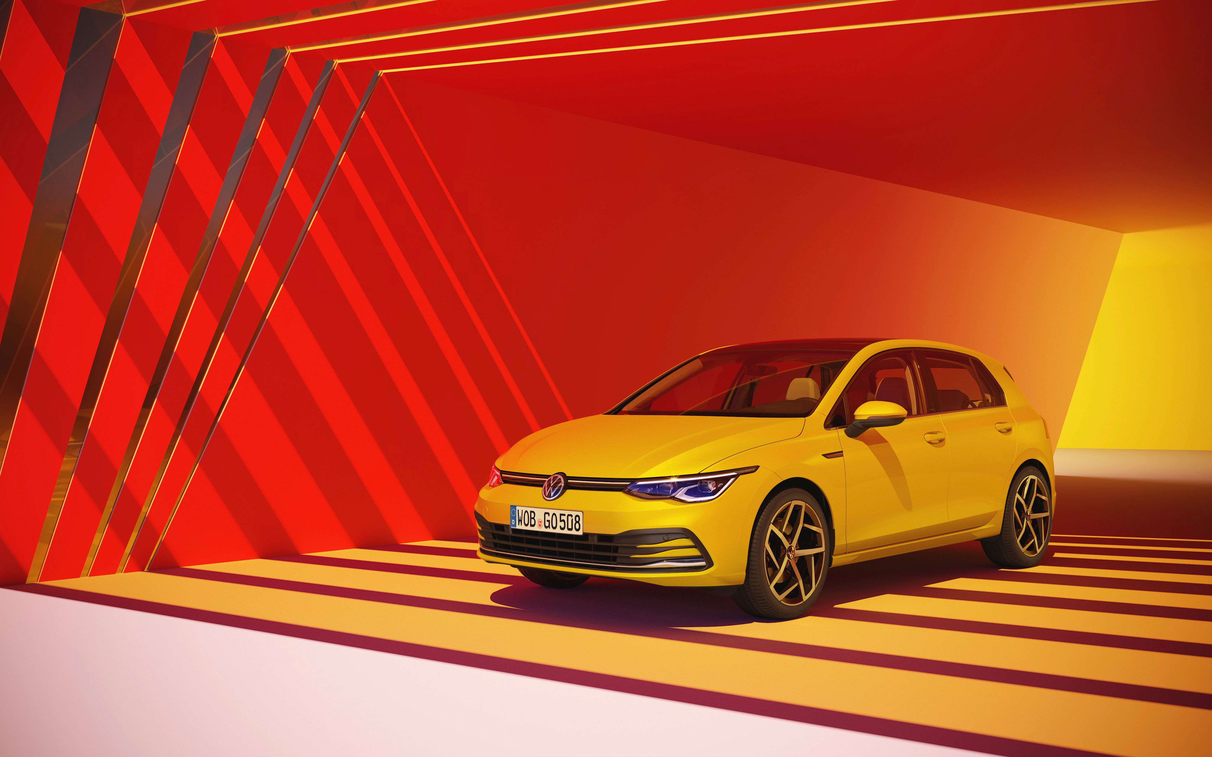 Volkswagen Golf Mk8 vs Mk7 - a design comparison