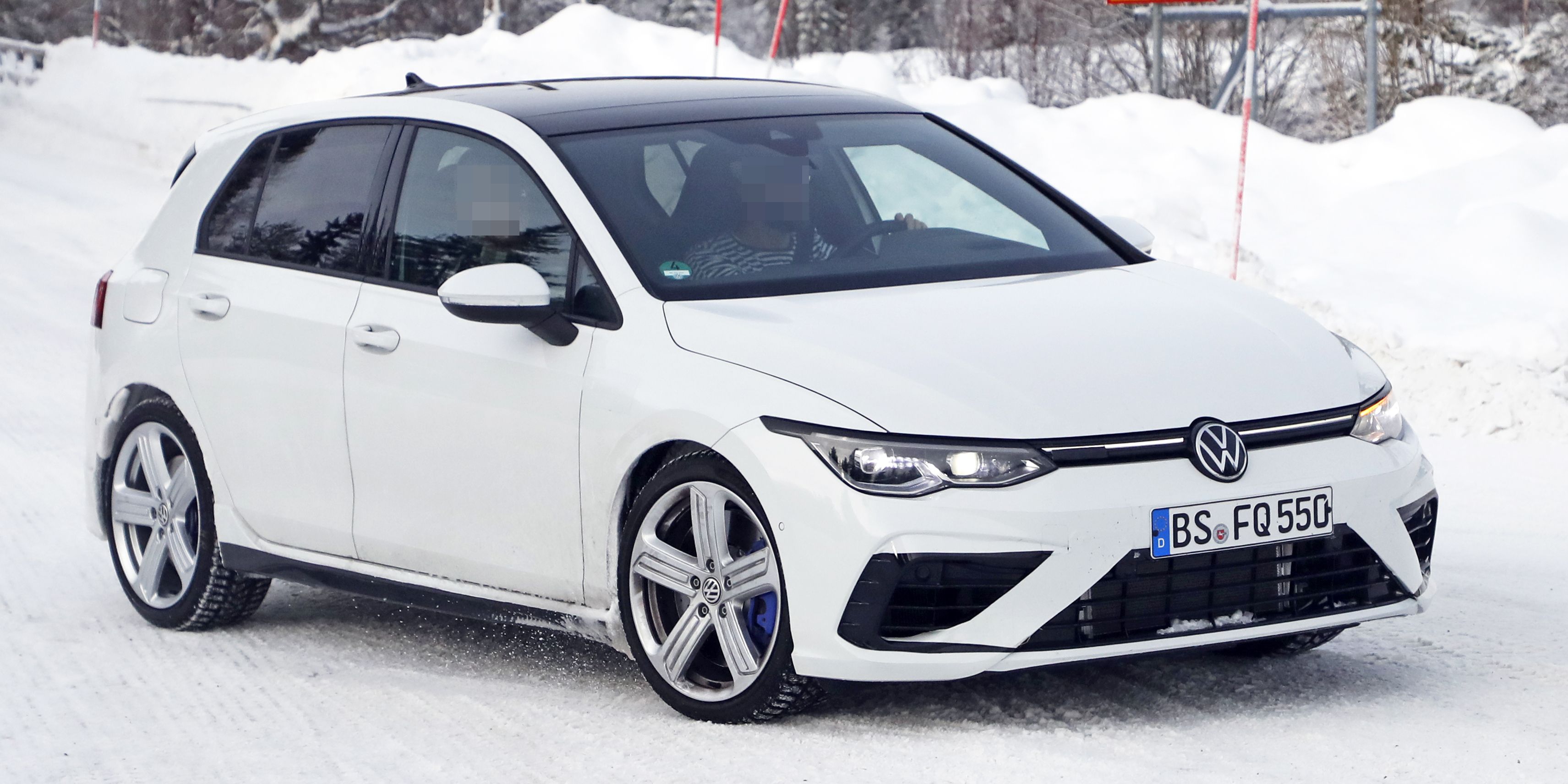 2022 Volkswagen Golf R Mk8