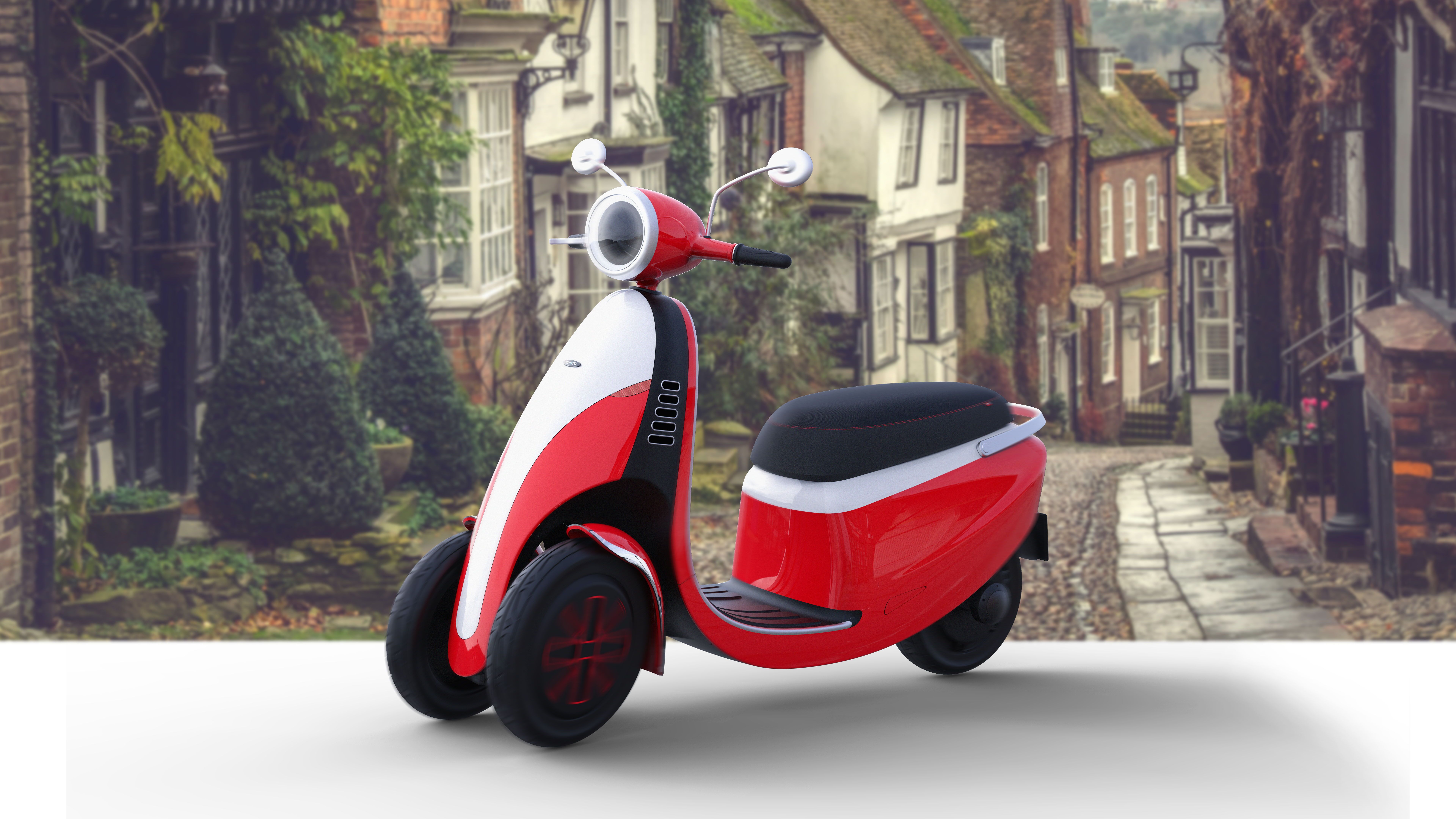 Micro Microletta: Our First Look at the Newest Electric Three-Wheeled ...