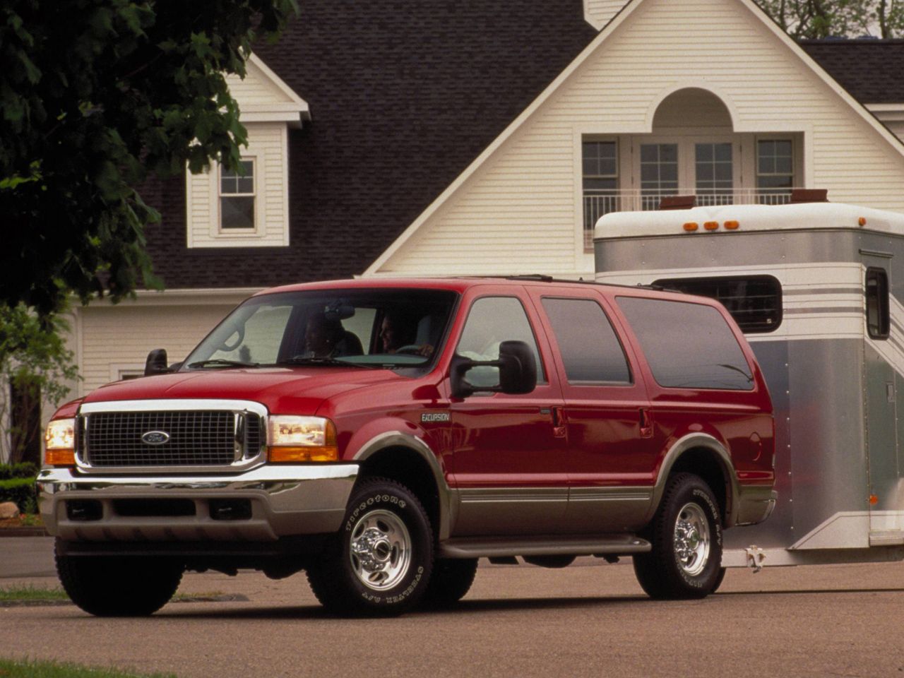 Ford Renews The 'Excursion' Trademark