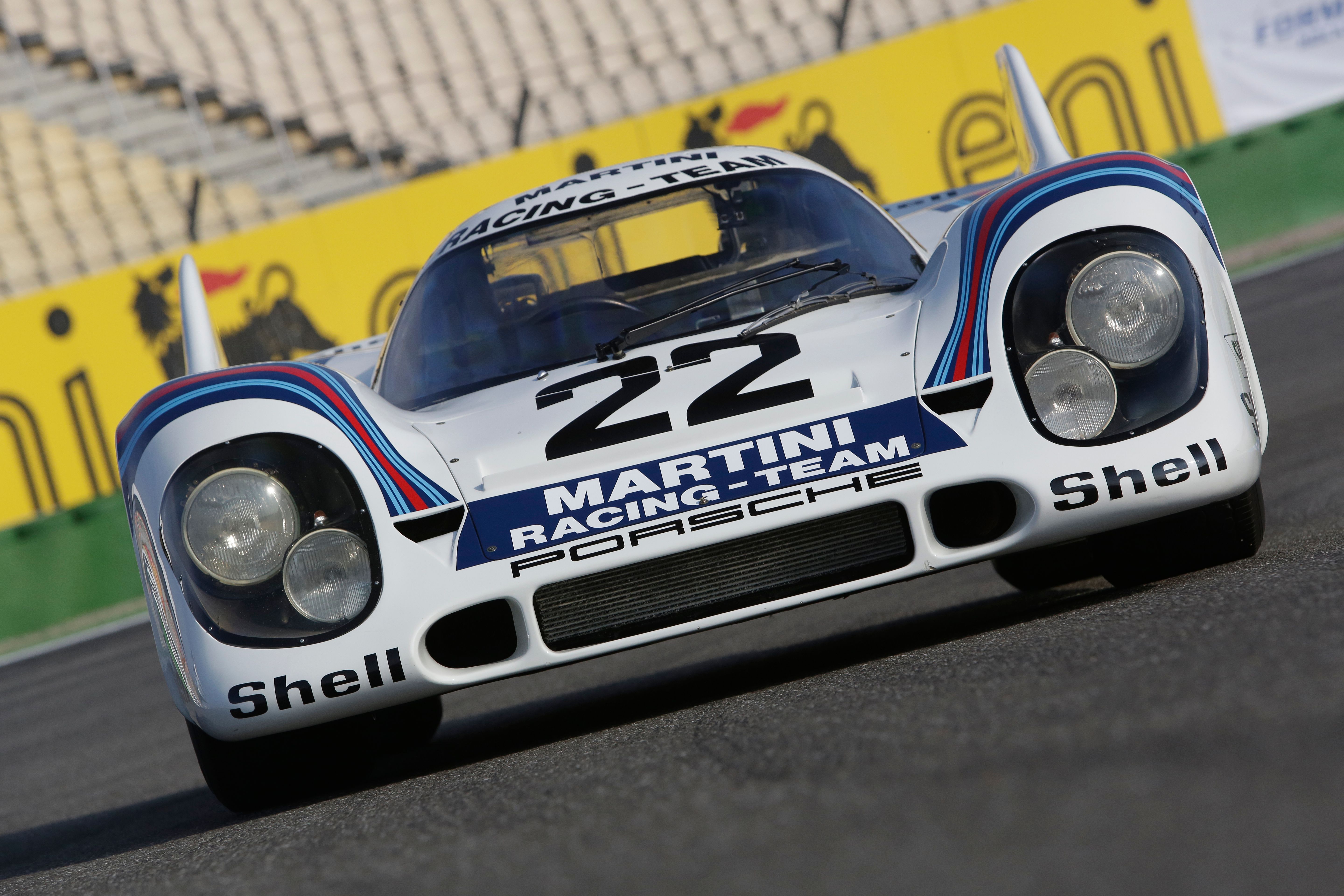 From the '50s to the '00s, Here Are Some Legendary Le Mans Moments