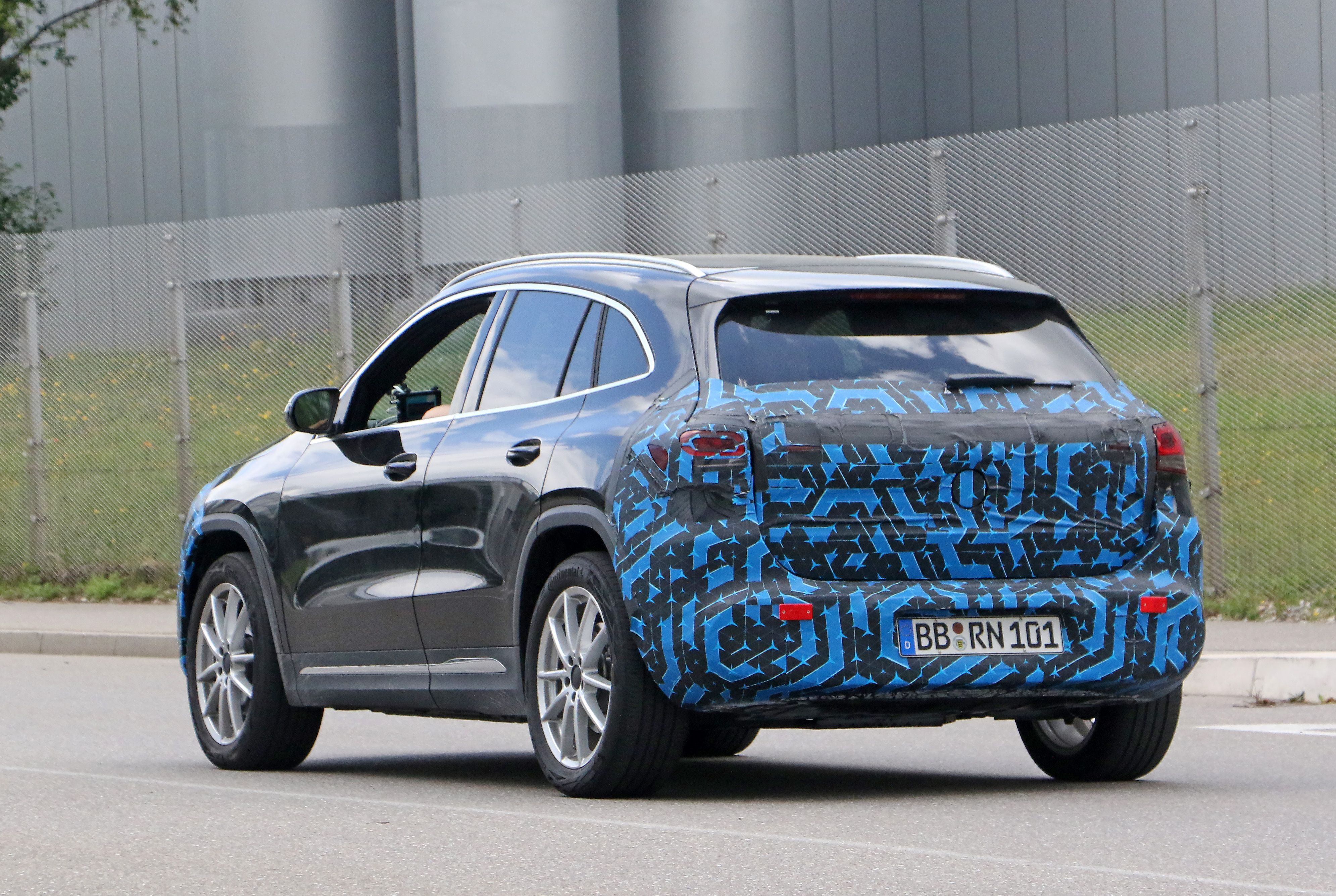 2021 Mercedes-Benz EQA - Quick Review