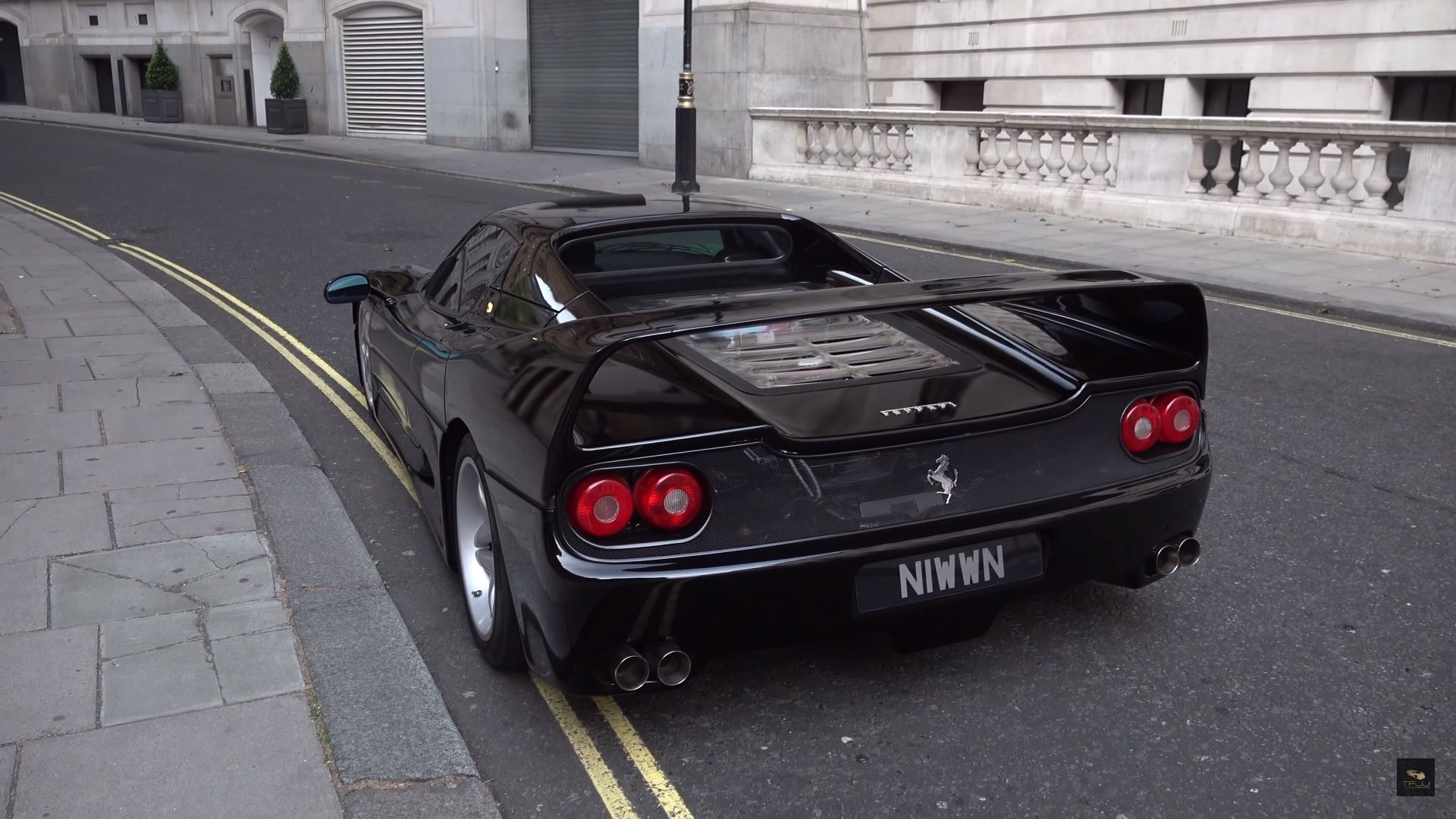 This Factory Black Ferrari F50 With Straight Pipes Sounds Heavenly On ...