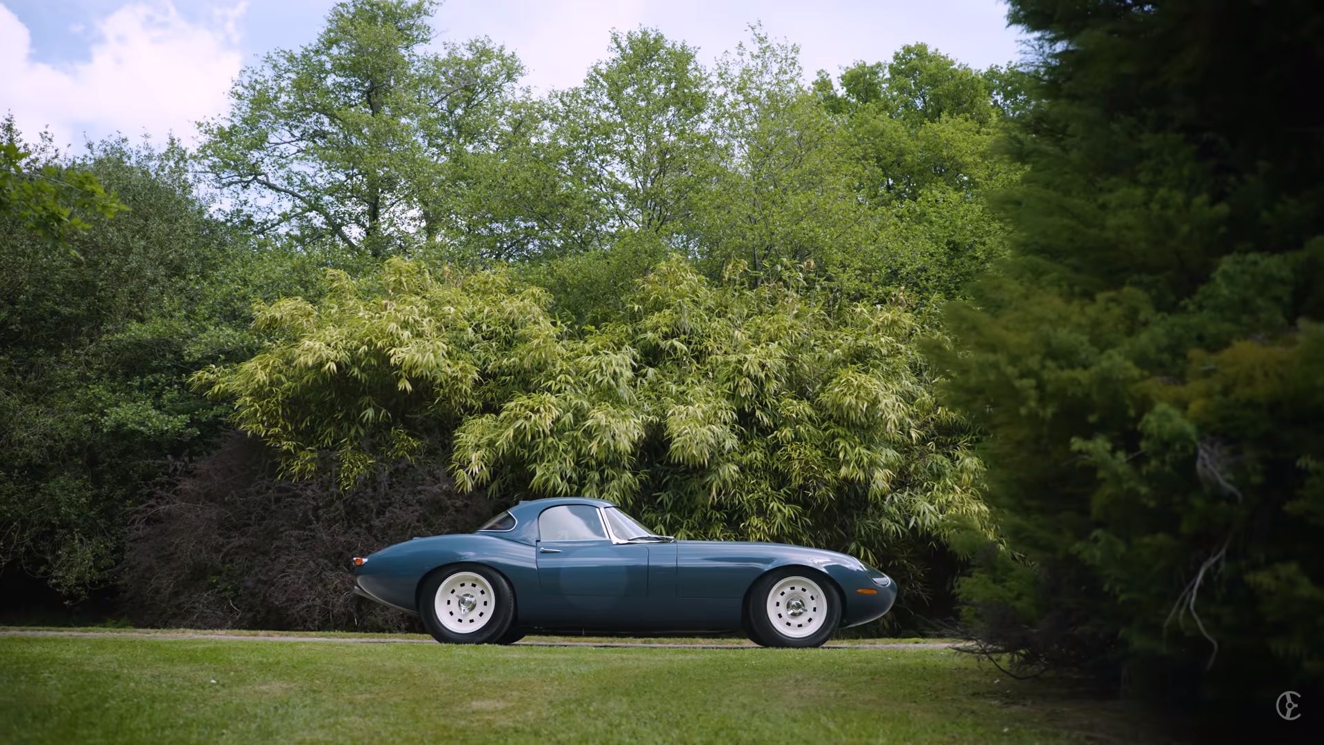 The Eagle E-Type Is Considered One of the World's Most Beautiful Cars ...