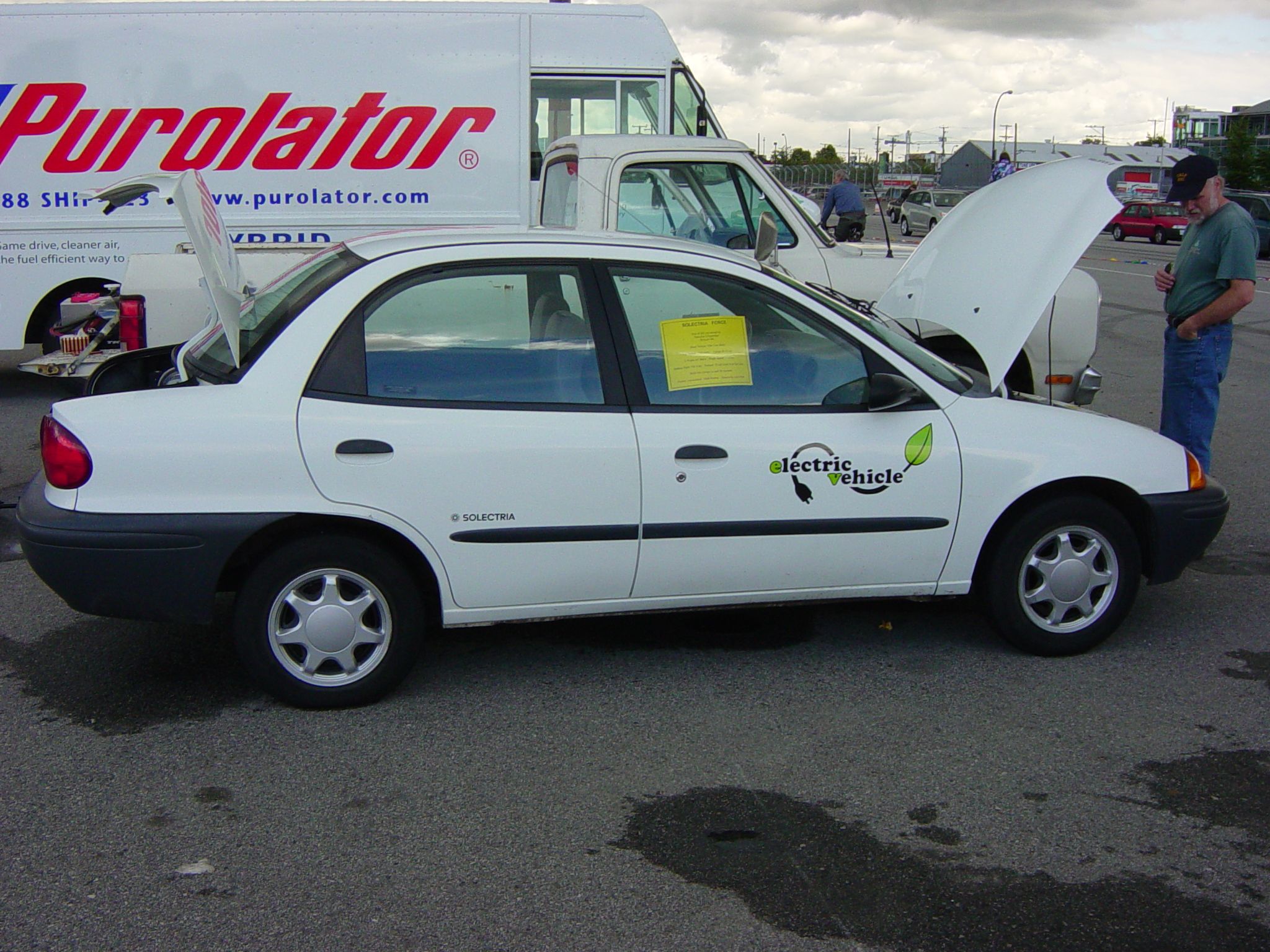 Nine Early Electric Cars From The 1990s That We Forgot About