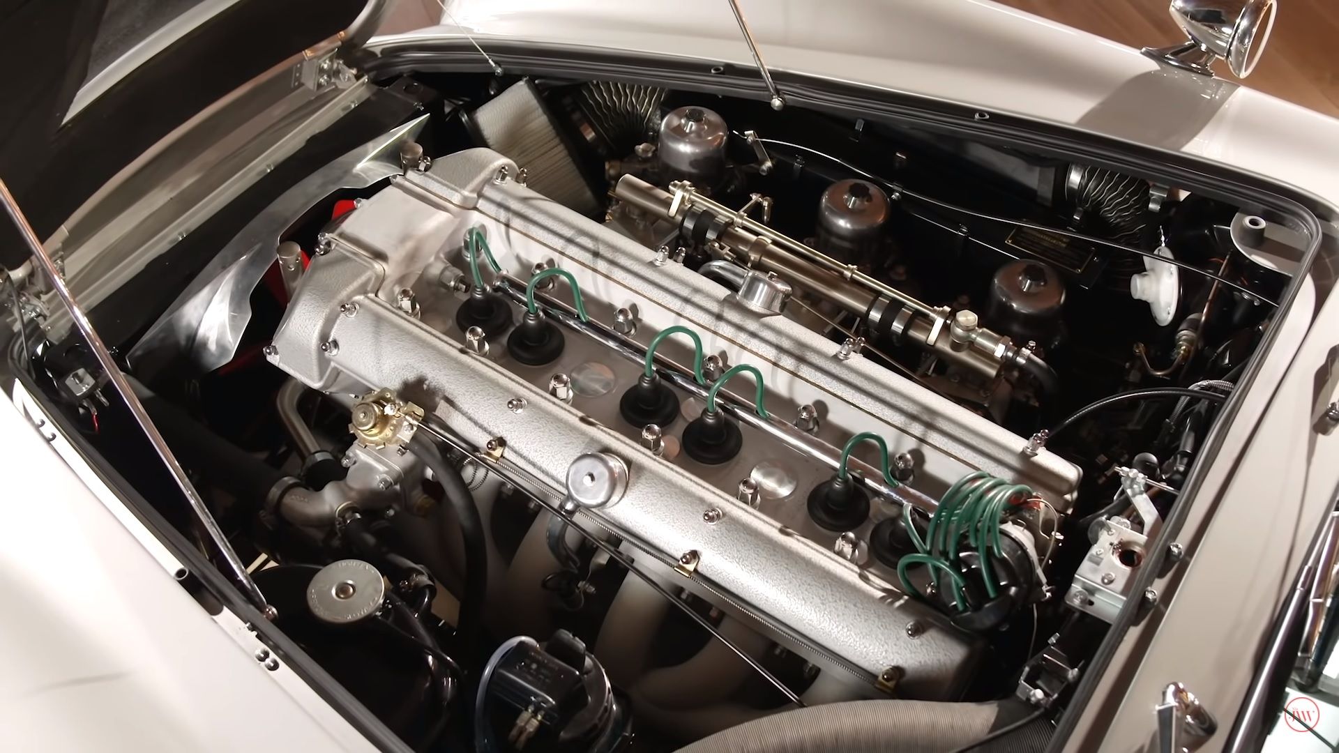 An Aston Martin DB5 With Real James Bond Gadgets Does Exist