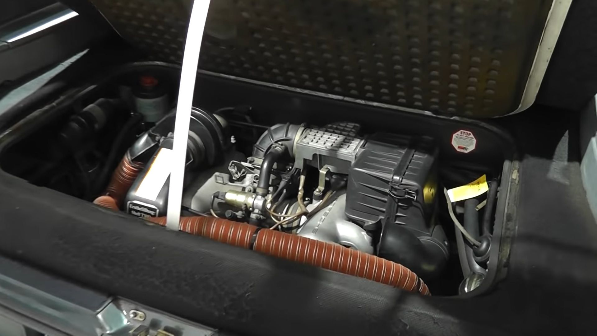 I Bet You Didn't Know About the Porsche B32 - A Porsche-Built 911 ...