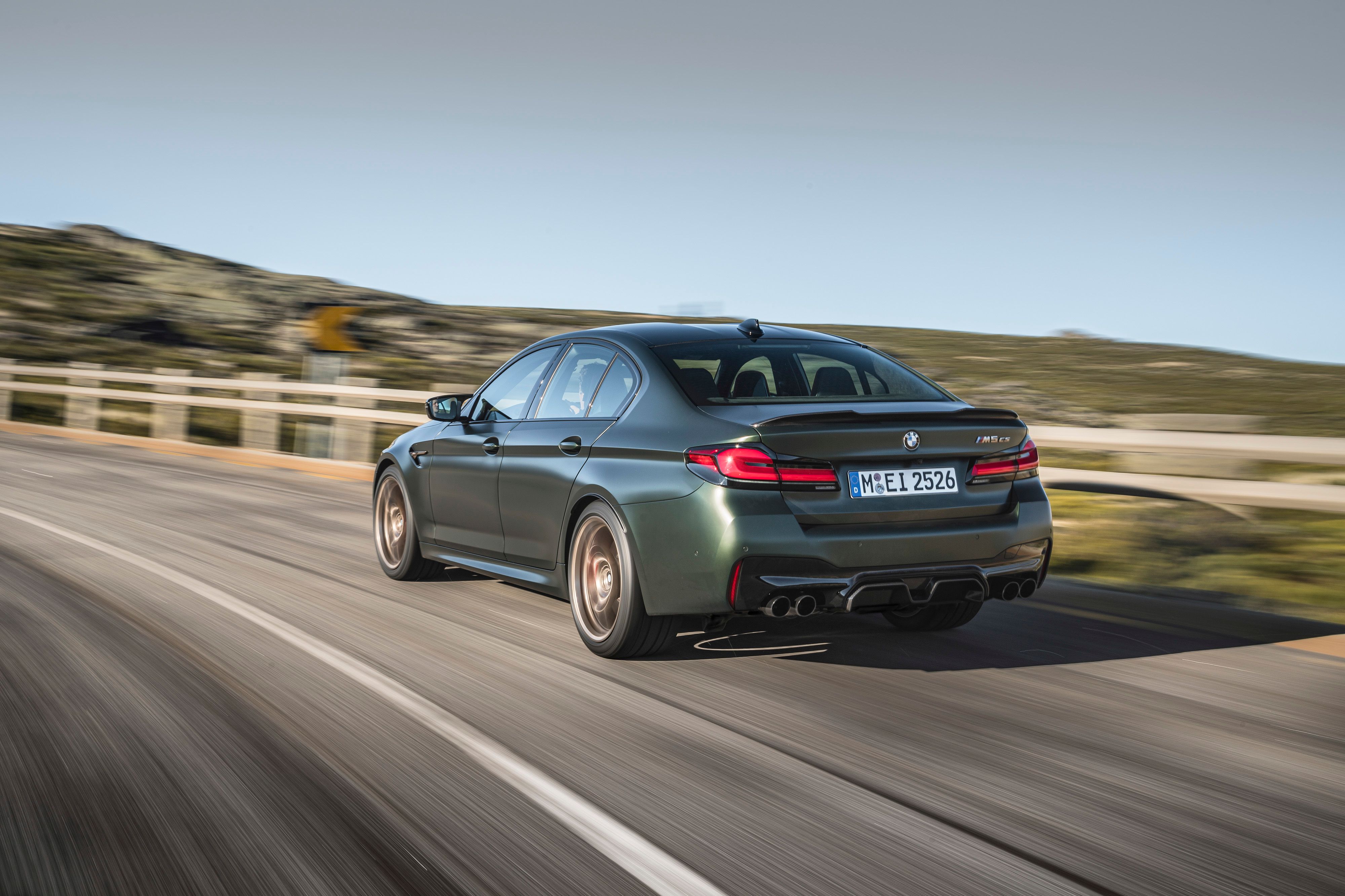 The BMW M5 CS Is Enriched With Carbon Fiber And It's As Fast As a Supercar