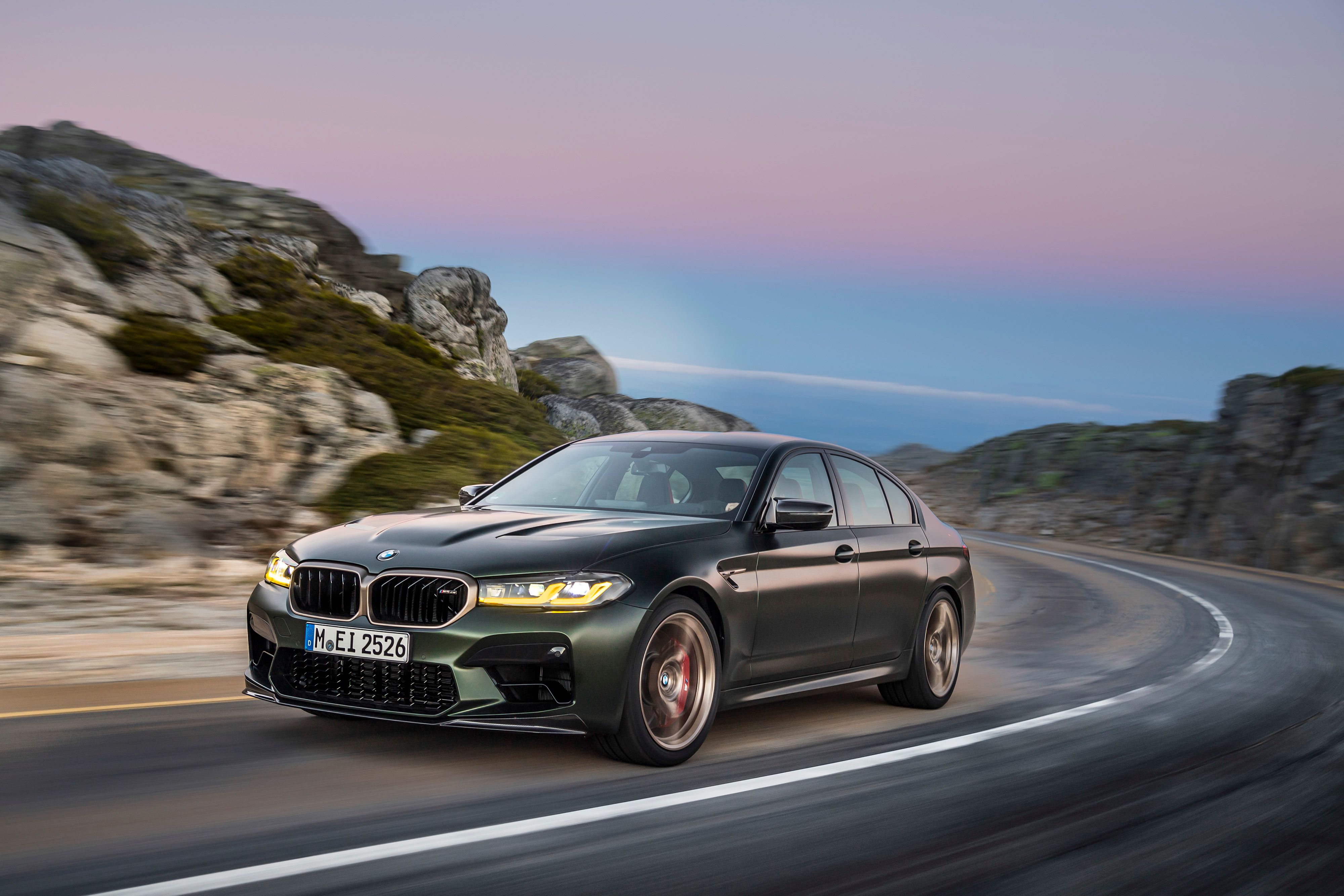 The BMW M5 CS Is Enriched With Carbon Fiber And It's As Fast As a Supercar