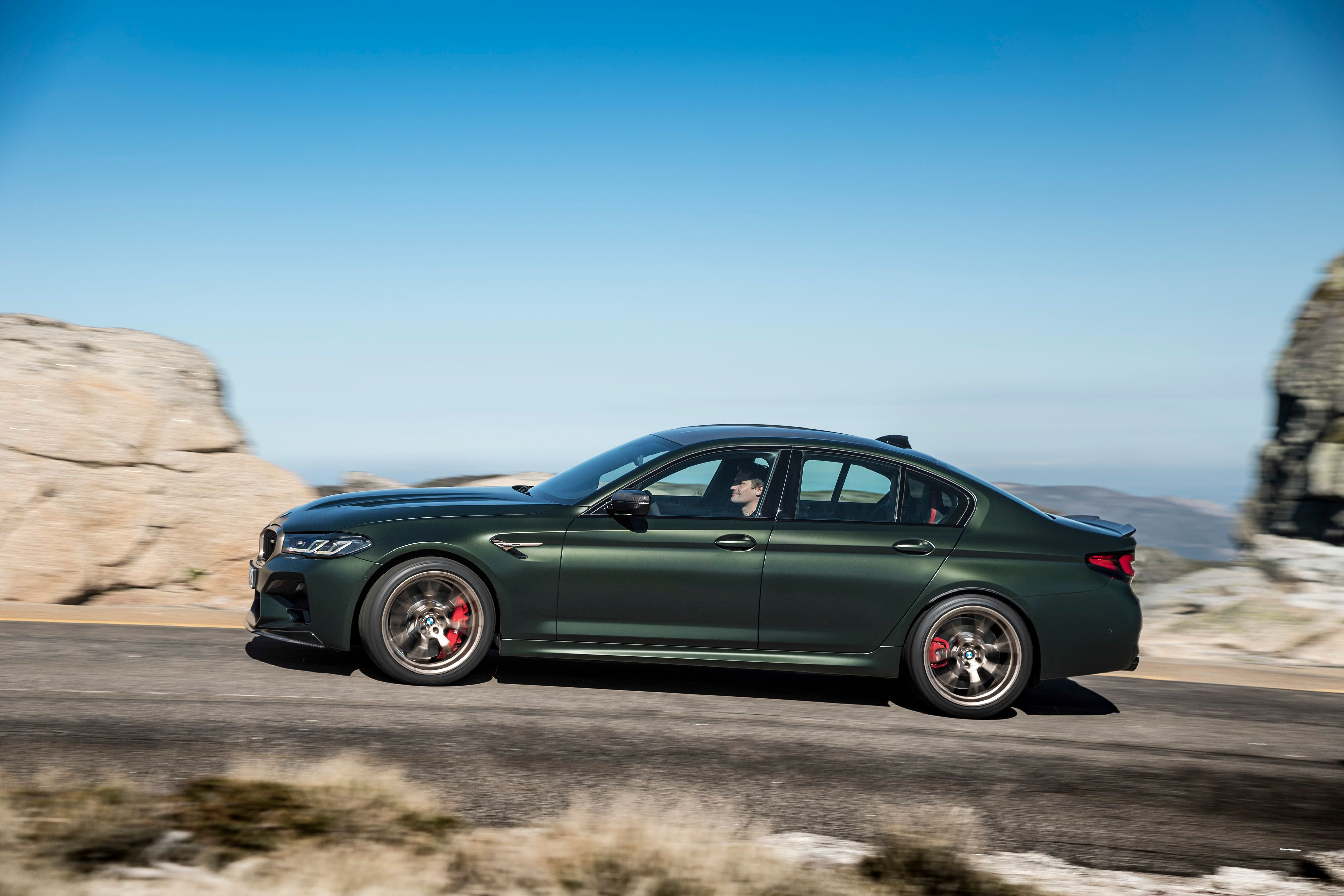 The BMW M5 CS Is Enriched With Carbon Fiber And It's As Fast As a Supercar