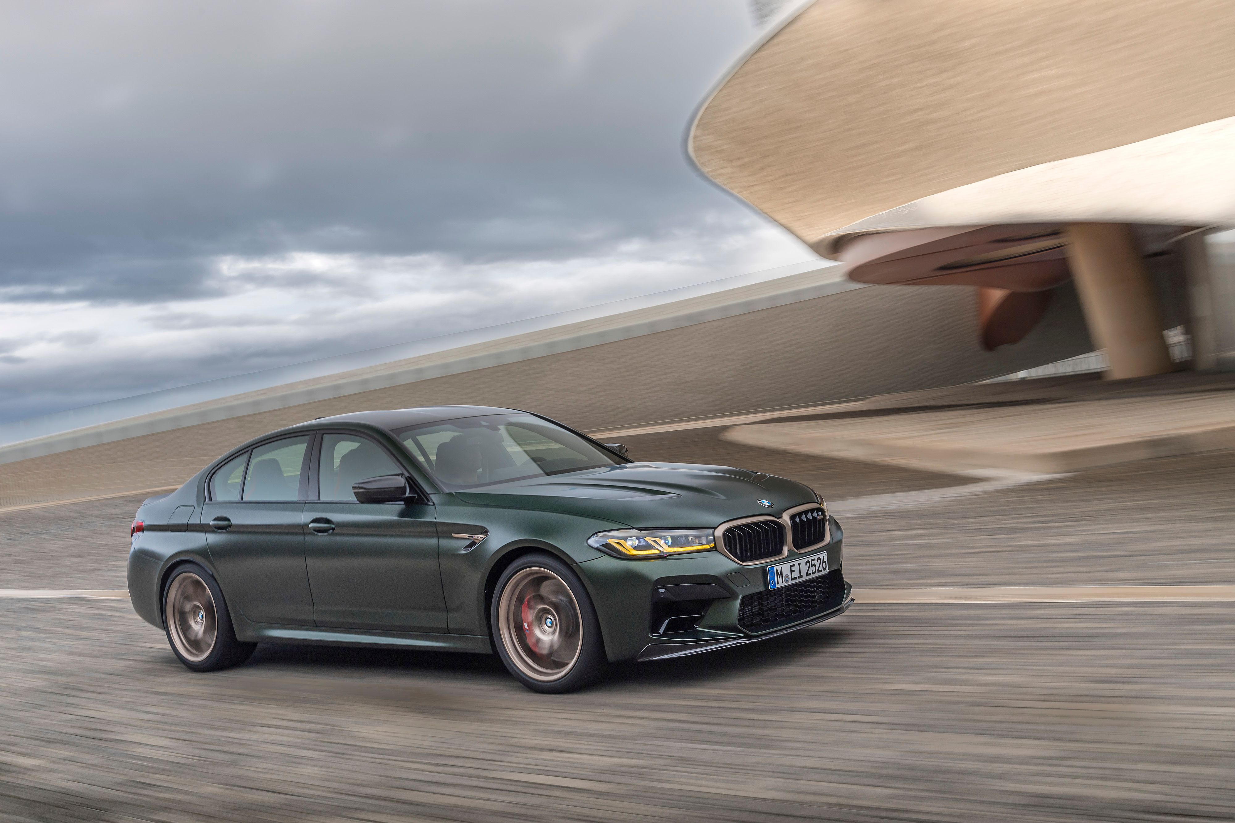 The BMW M5 CS Is Enriched With Carbon Fiber And It's As Fast As a Supercar
