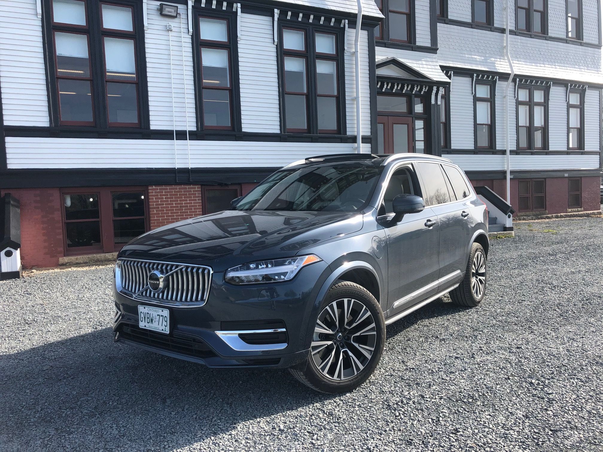 2021 Volvo XC90 T8 - Driven
