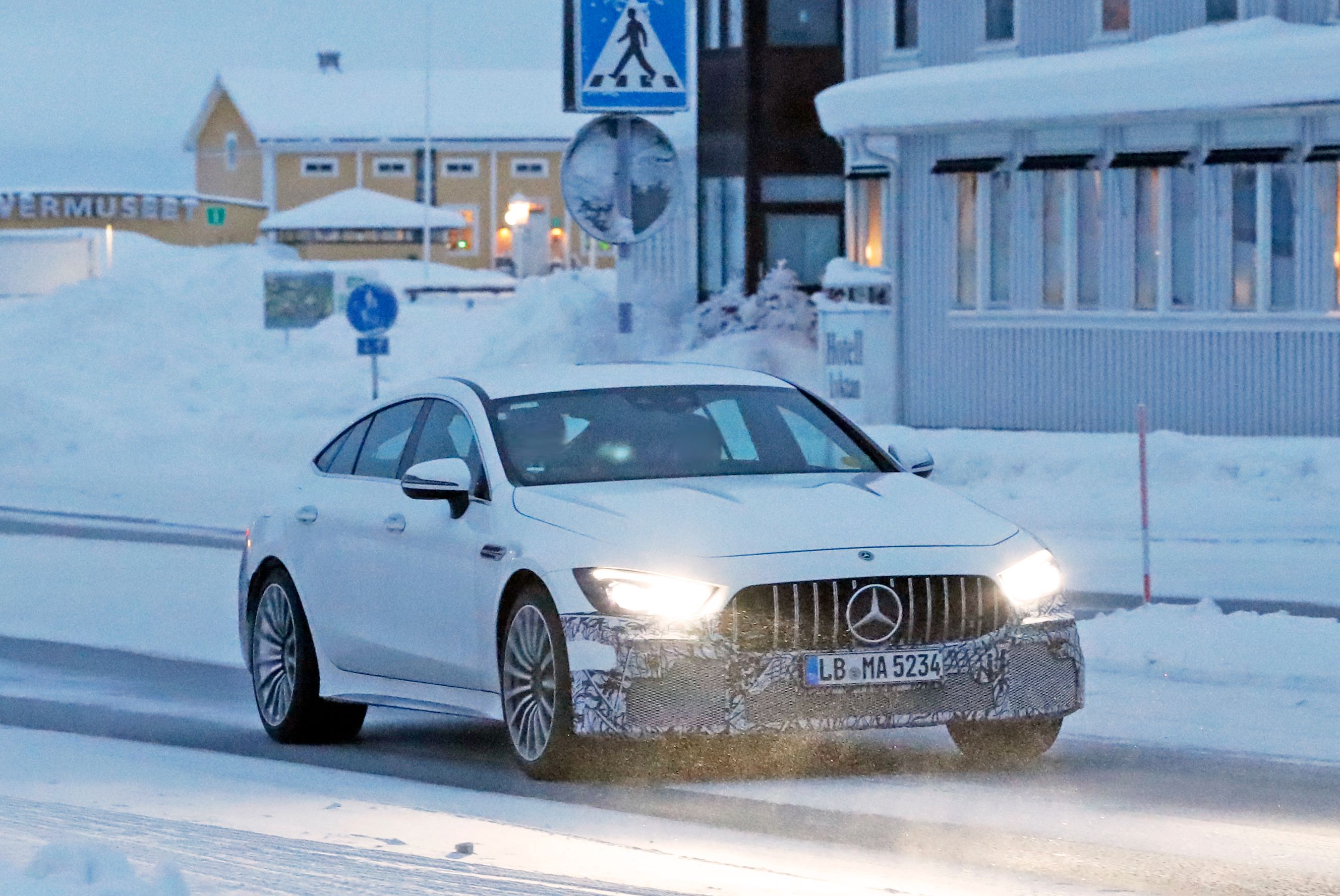 2022 Mercedes-AMG GT73e Hybrid