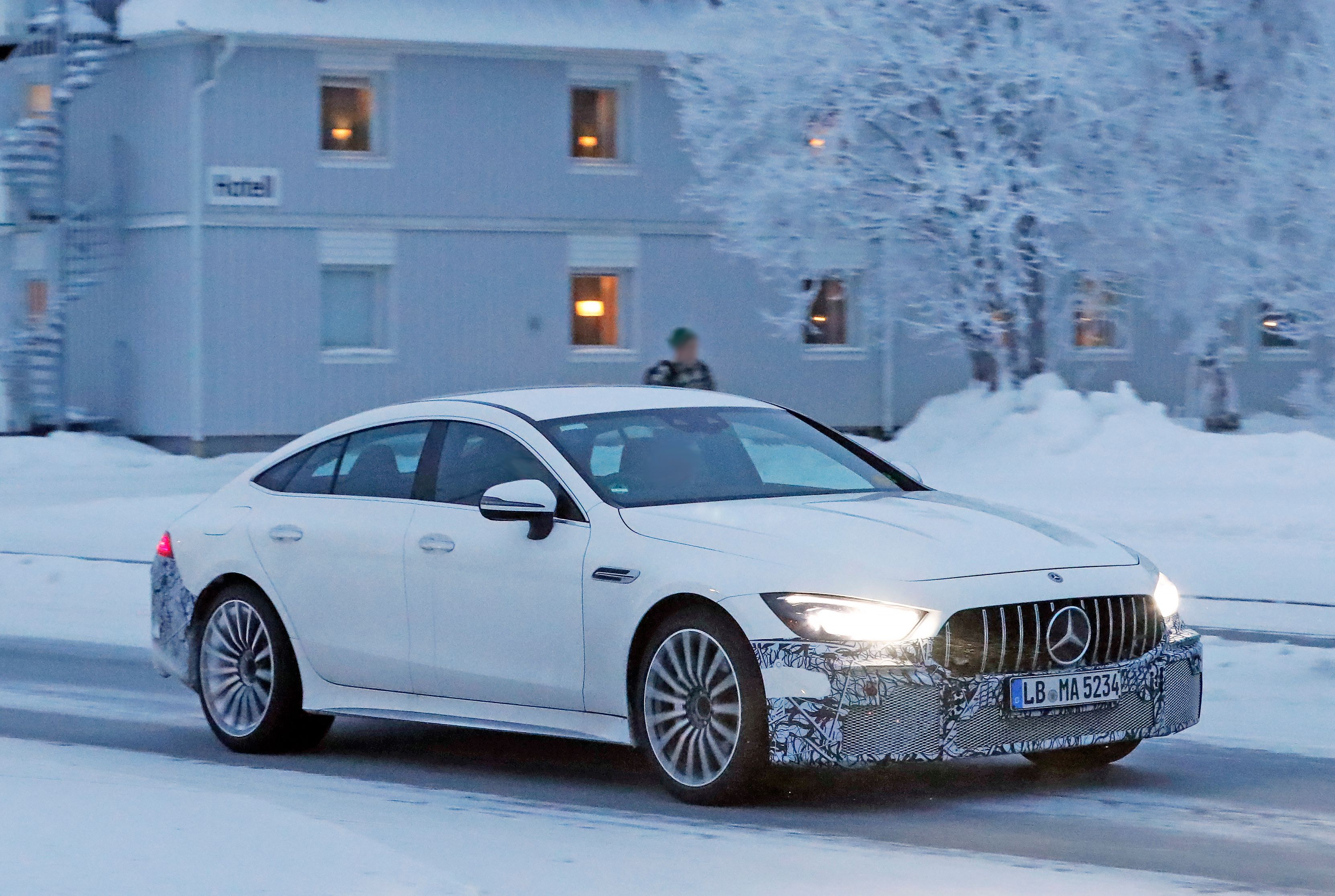 2022 Mercedes-AMG GT73e Hybrid
