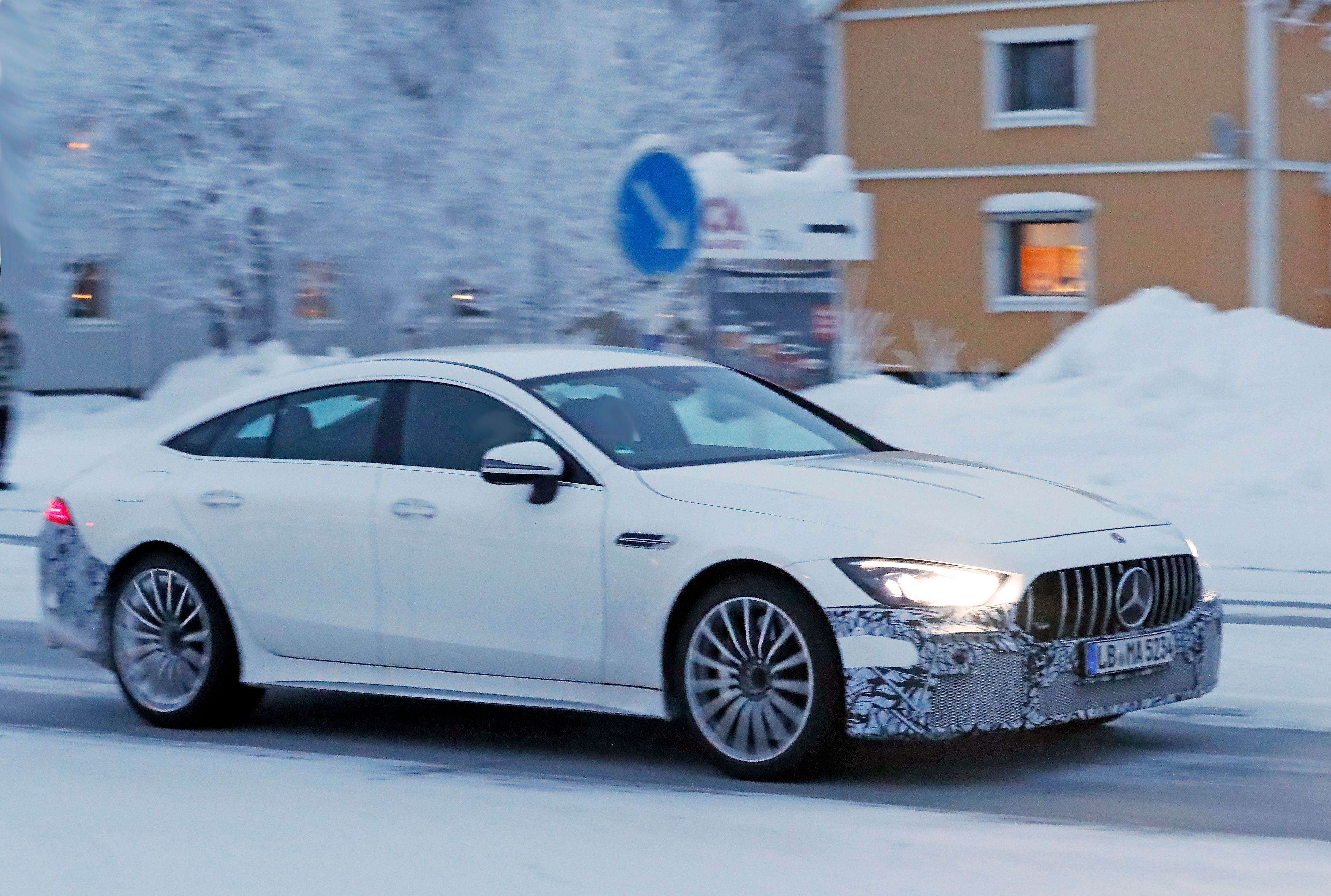 2022 Mercedes-AMG GT73e Hybrid