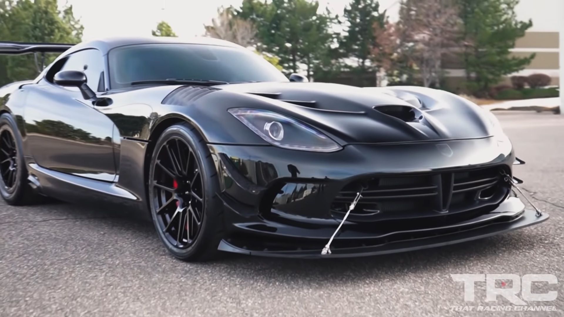 This 2,000HP Dodge Viper Is Stupid Fast