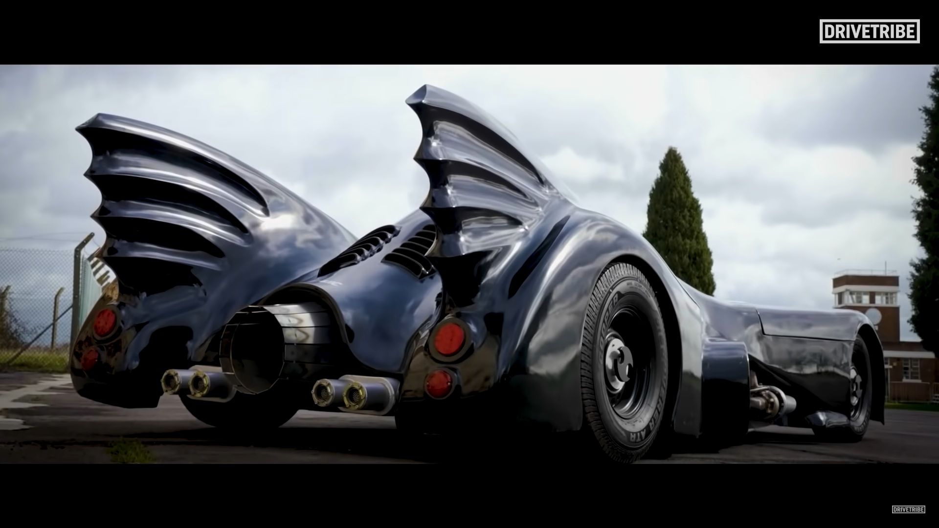 This 90-Foot Replica of Tim Burton's 1989 Batmobile Actually Works