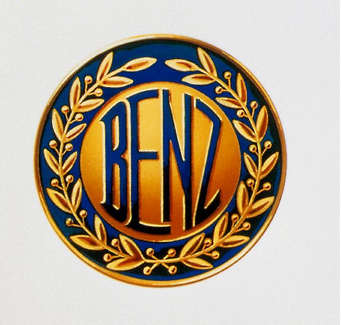 The Mercedes-Benz Logo - A Complete History