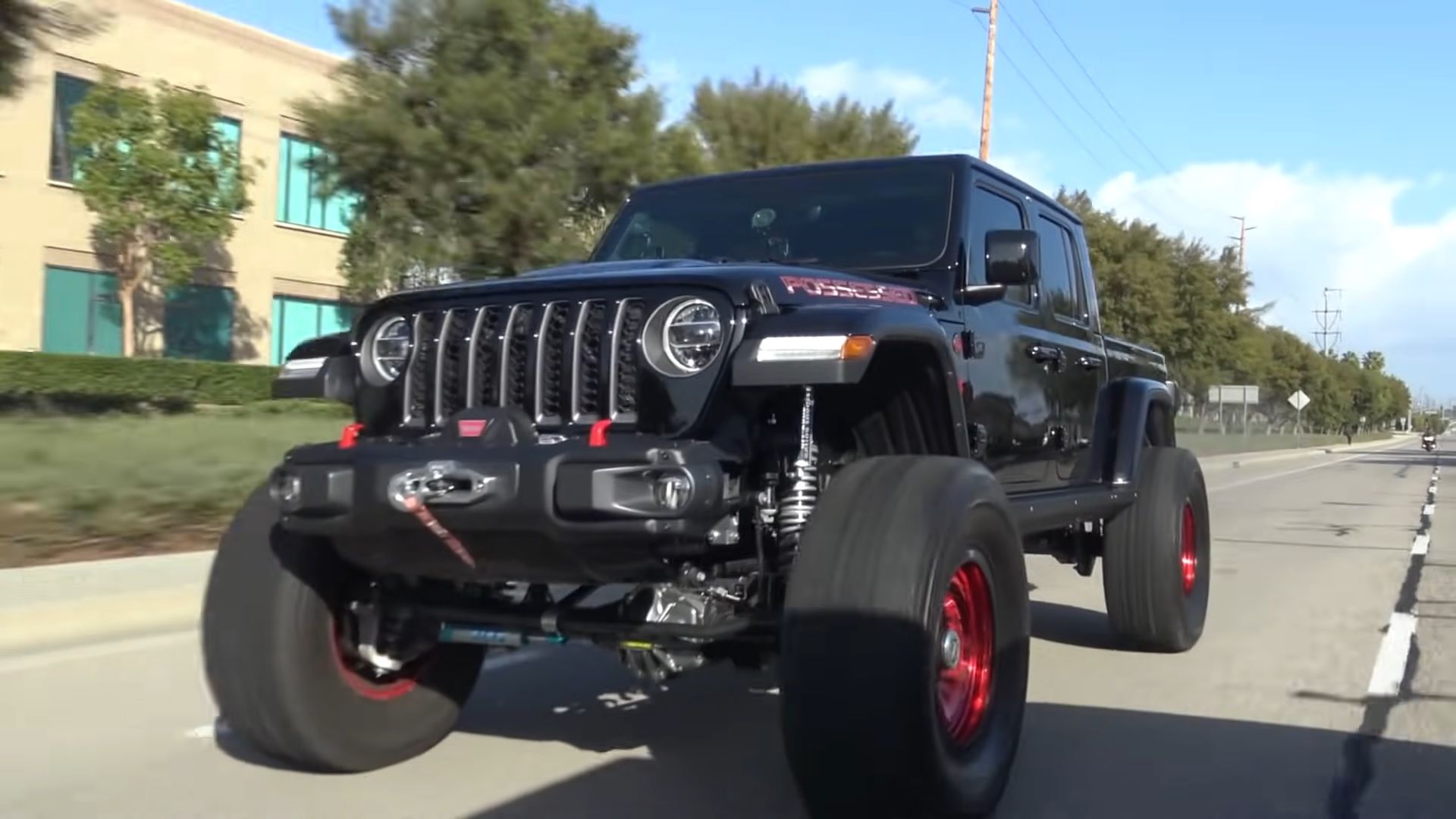 This 'Possessed' Jeep Gladiator Has An 850-Horsepower Dodge Demon V-8 ...