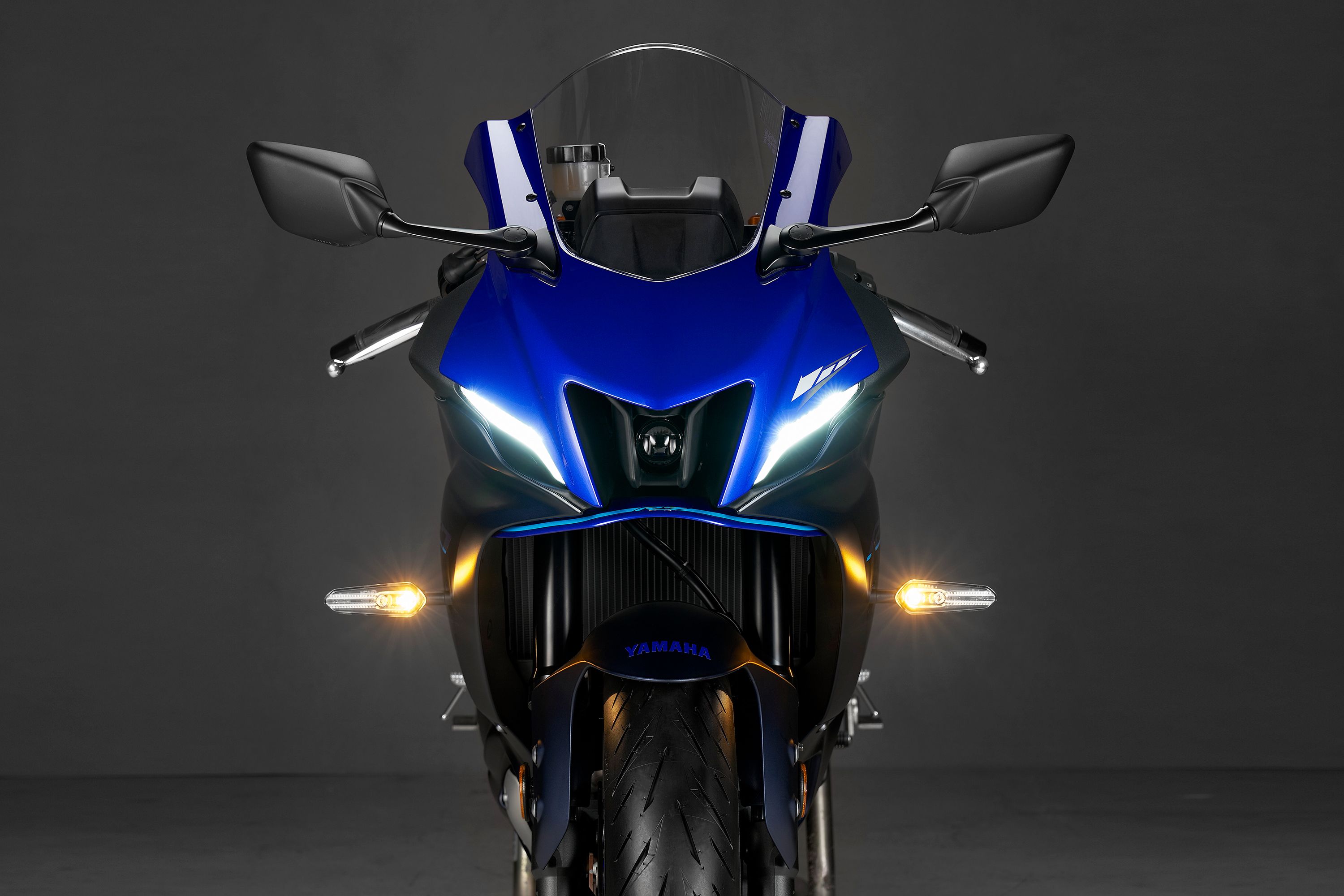 2022 Yamaha YZF-R7 - Performance, Price, and Photos