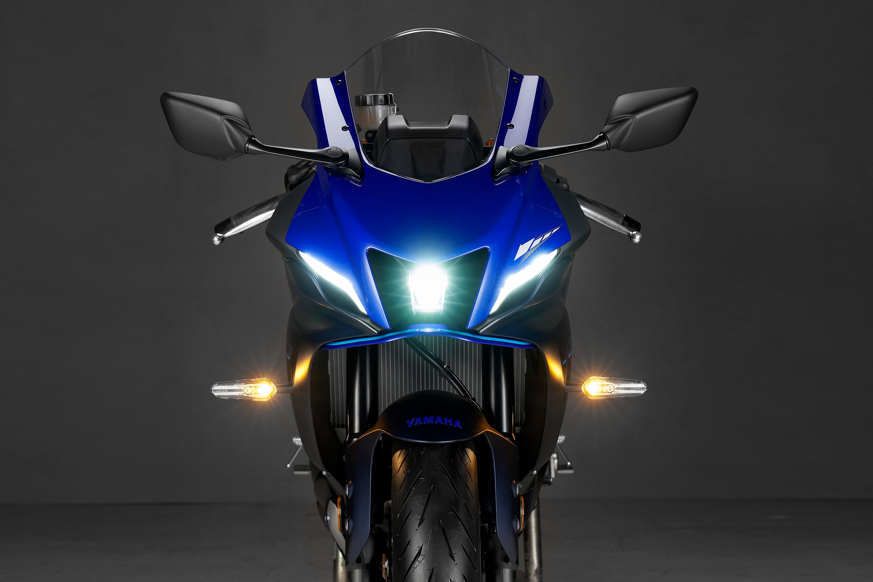 2022 Yamaha YZF-R7 - Performance, Price, and Photos