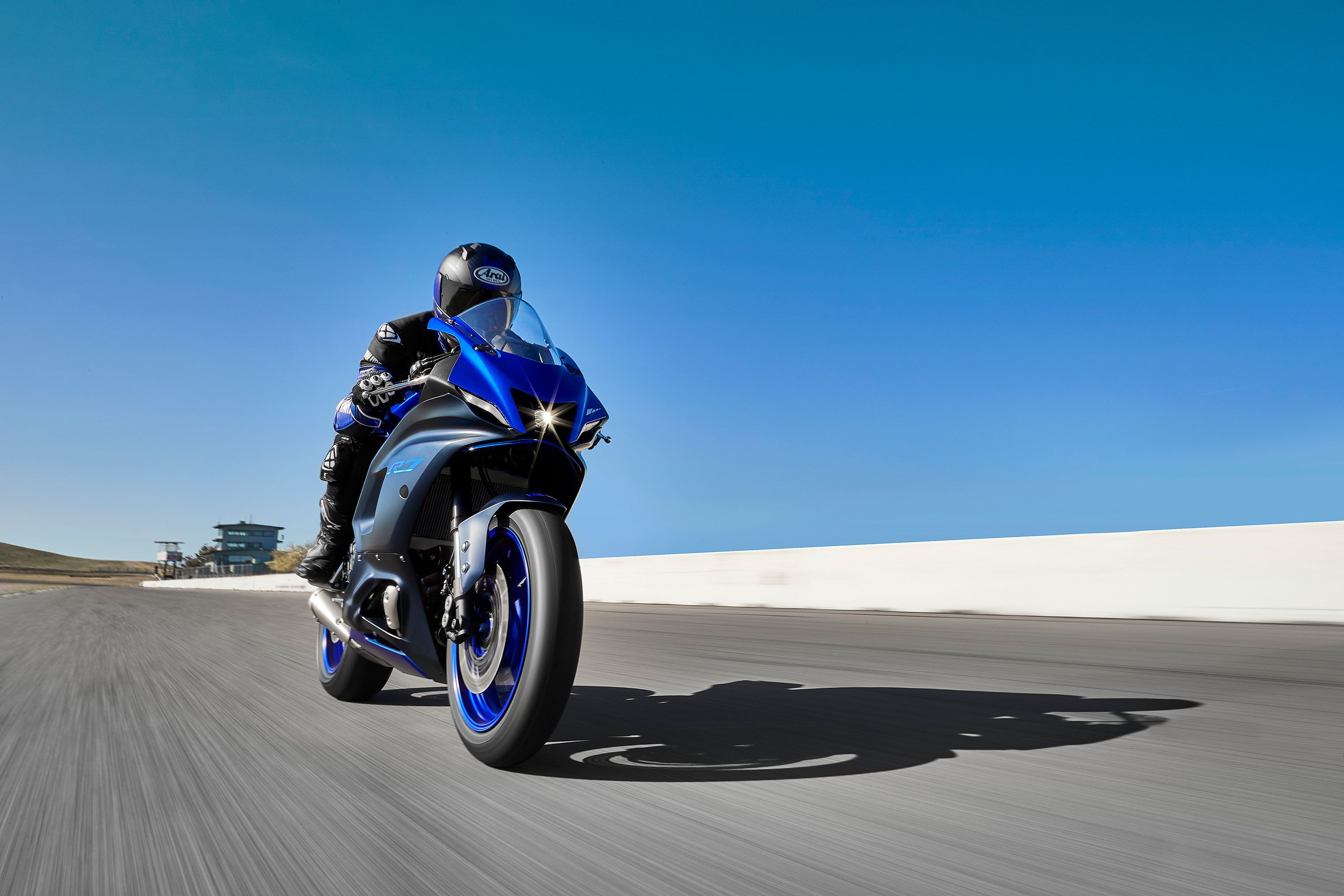 2022 Yamaha YZF-R7 - Performance, Price, and Photos