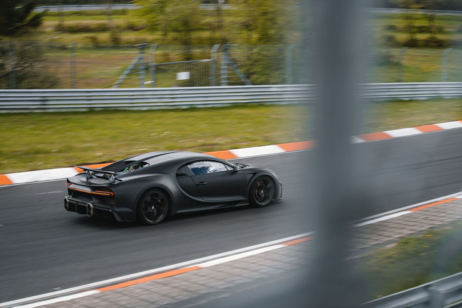 Bugatti’s Trip To The Nürburgring Made For an Awesome Photoshoot!