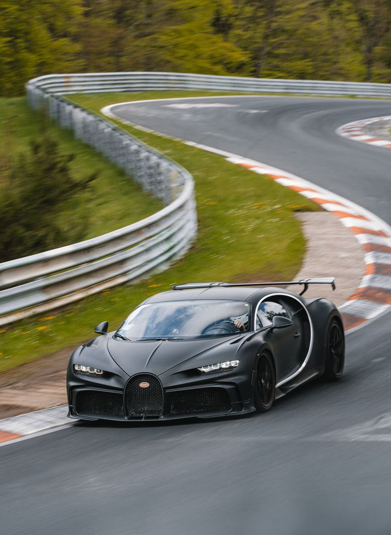 Bugatti’s Trip To The Nürburgring Made For an Awesome Photoshoot!