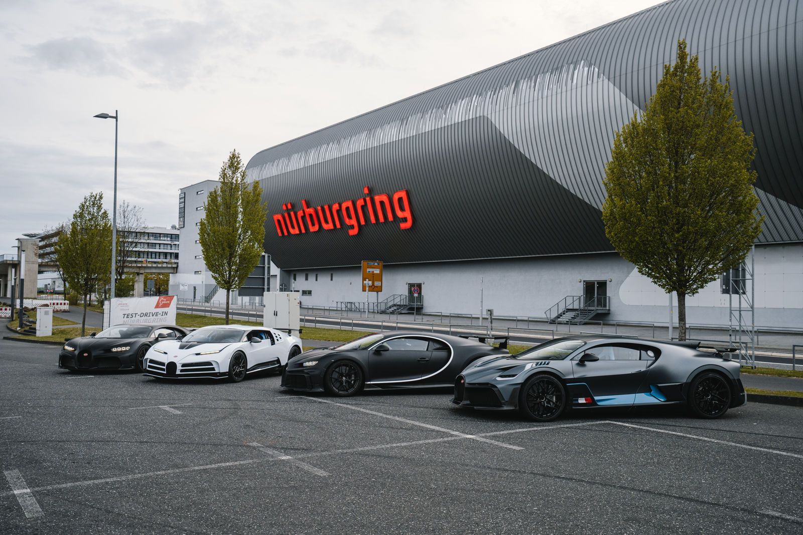 Bugatti’s Trip To The Nürburgring Made For an Awesome Photoshoot!