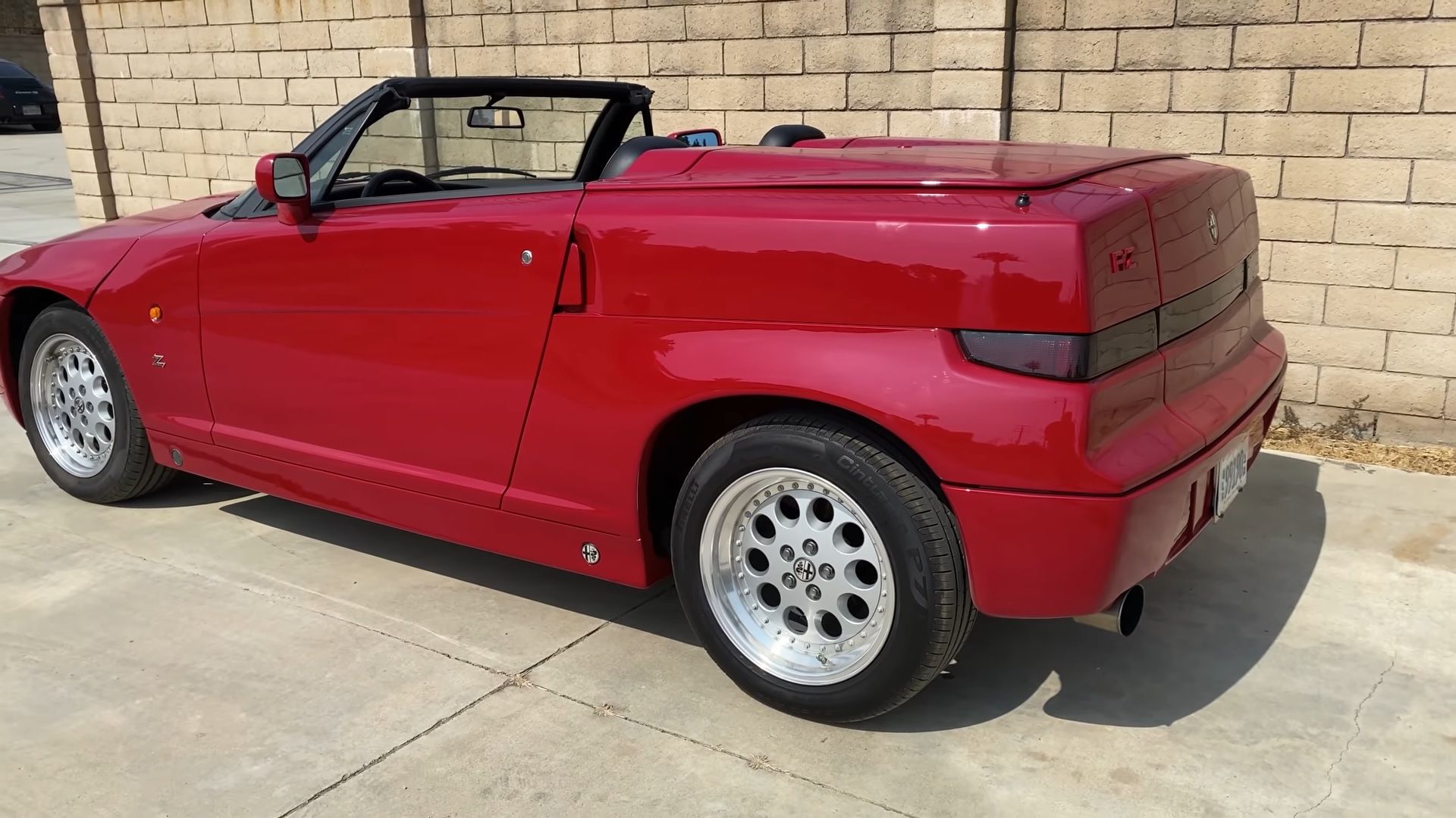 Watch Doug DeMuro Take You On a Tour of the Weird Alfa Romeo RZ