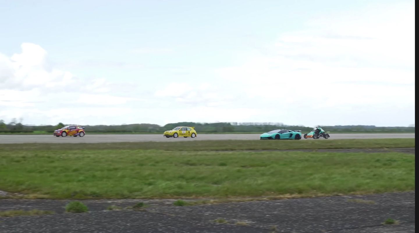 Watch How Some Rallycross Racercars Bully A Lamborghini Aventador SV on ...