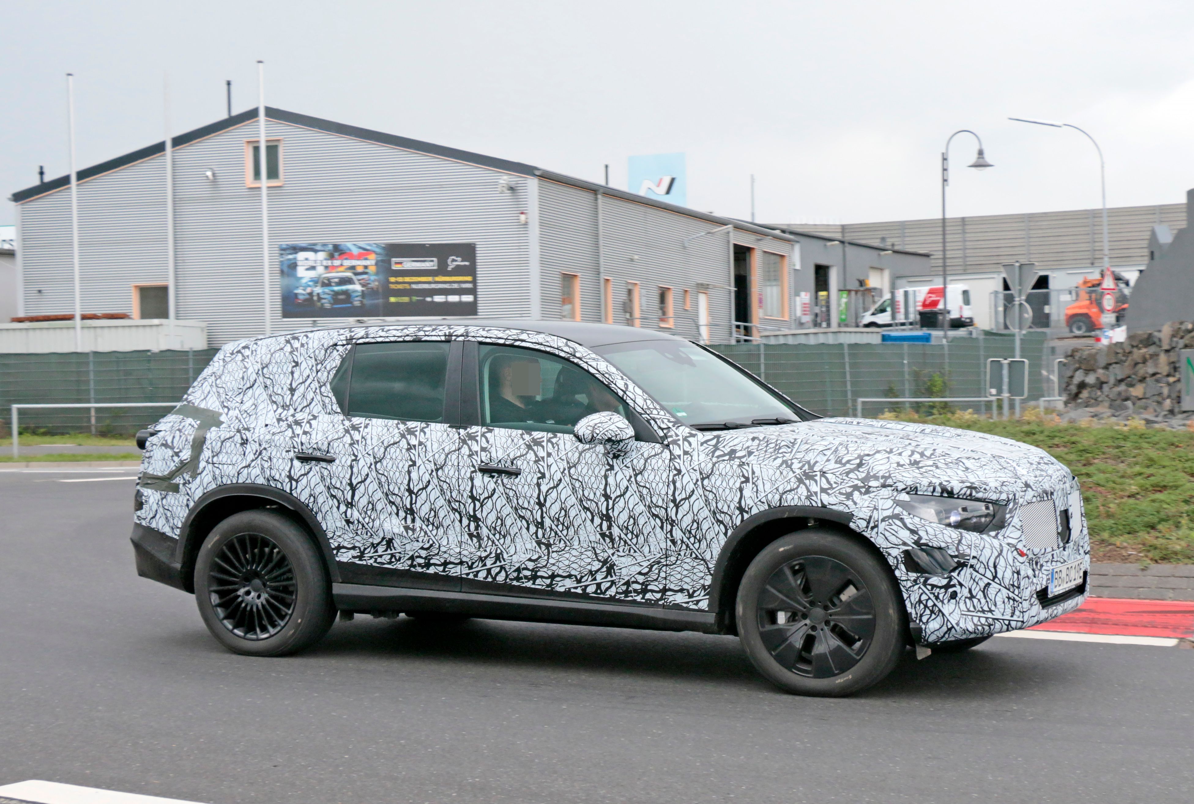 2023 Mercedes-Benz GLC - The C-Class-based Crossover That Could Prove ...
