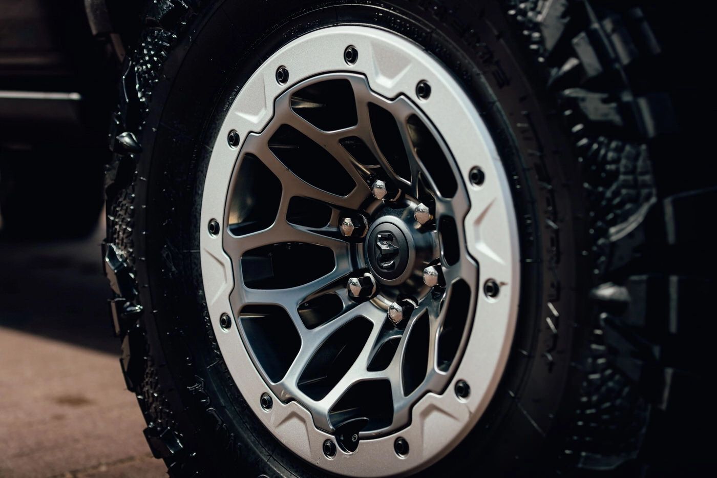 Apocalypse Warlord 6x6 - A Reincarnated Beast Based On The Ram 1500 TRX