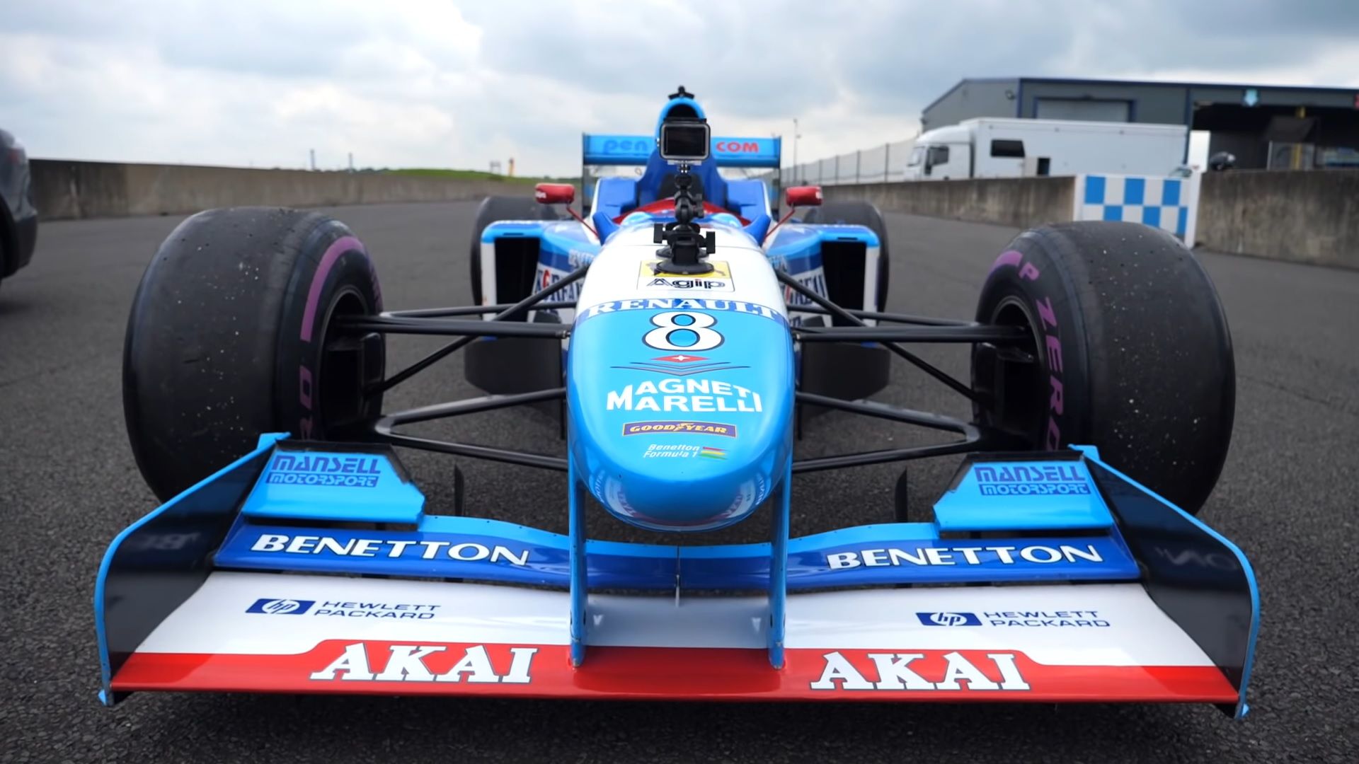 Does The Tesla Model S Stand Any Chance Against An F1 Car On A Drag Strip?