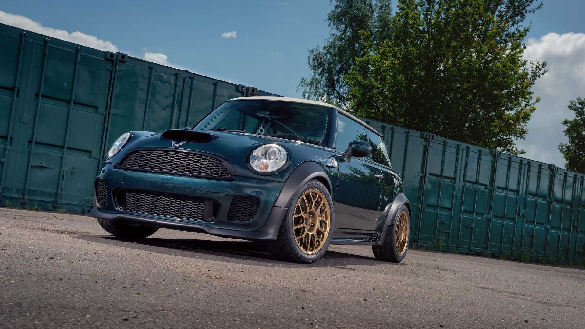 This V-8 Mini Cooper is the Ultimate Pocket Rocket