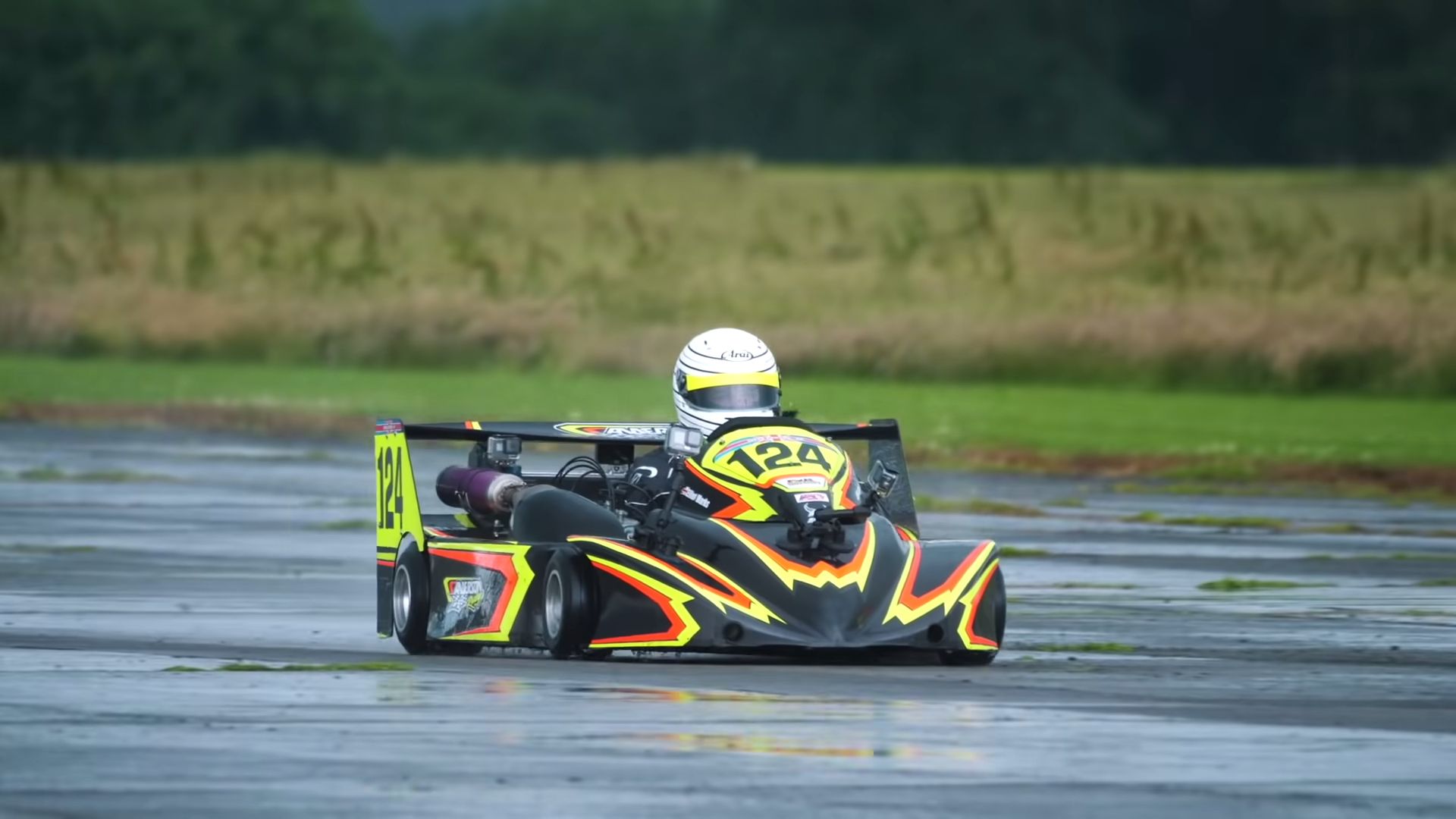 This 85-Horsepower Superkart Almost Put A 710-Horsepower Ferrari 488 ...