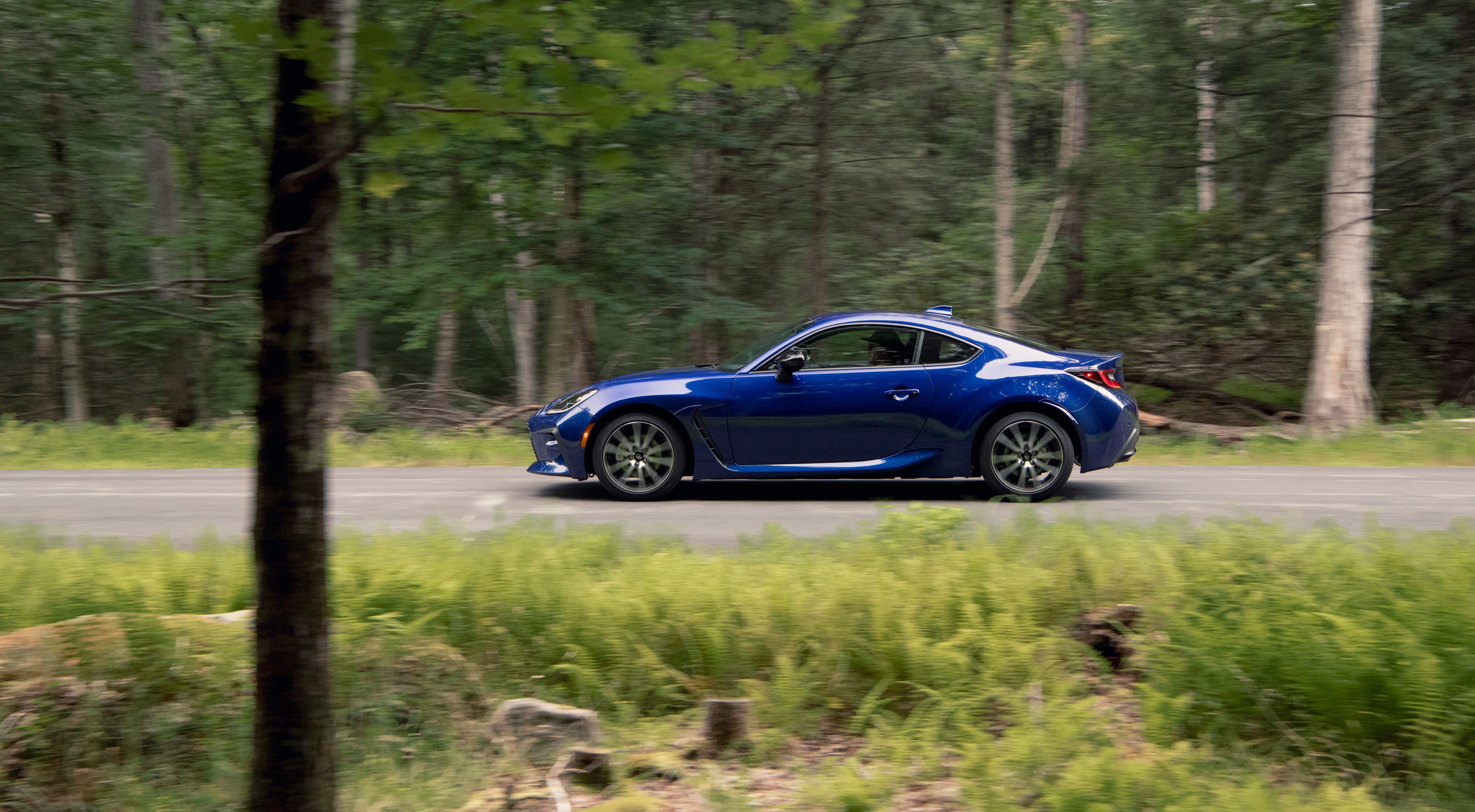 10 Reasons Why the 2022 Toyota GR86 Is the Perfect Sports Car for Beginners