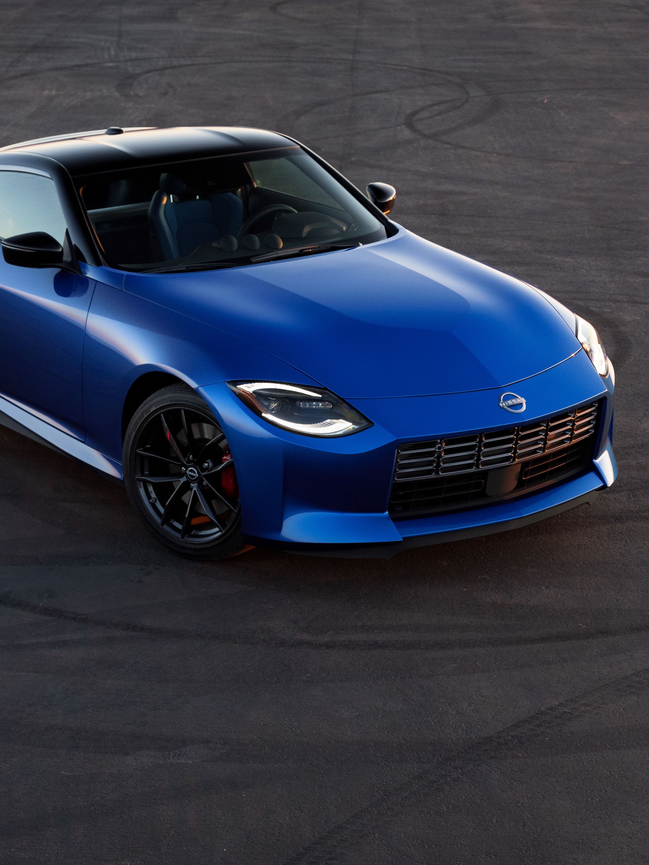 Nissan Z - Performance, Price and Photos