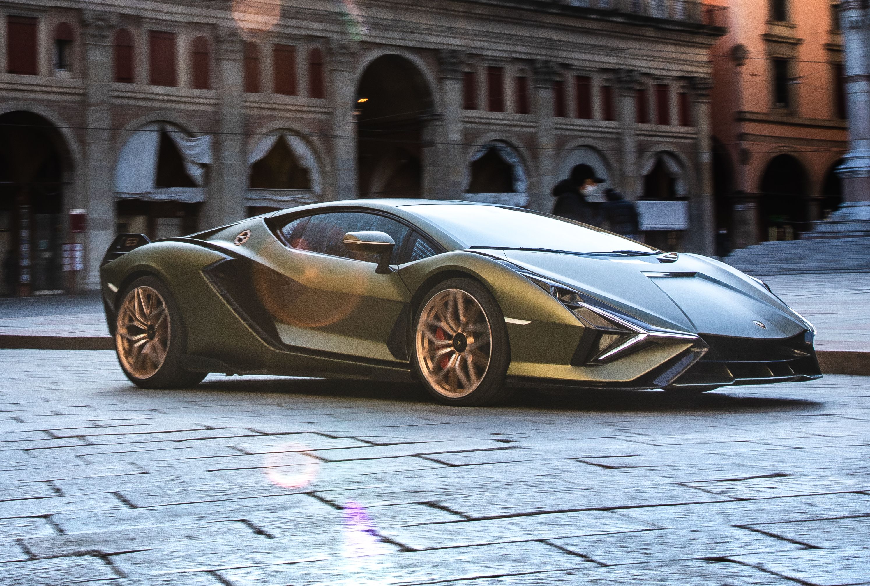 Lamborghini Sián Fits Perfectly In Between The Porticoes Of Bologna