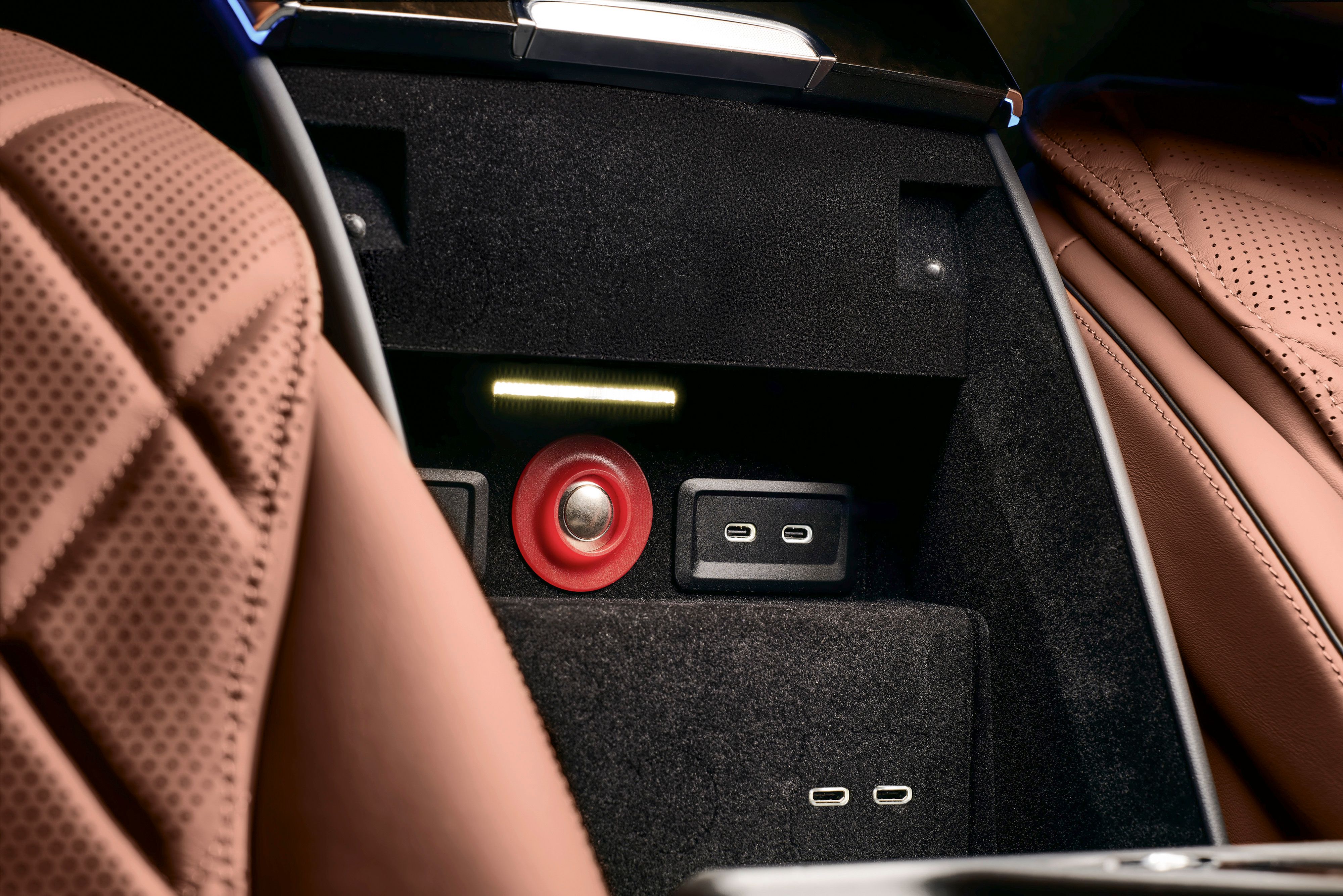 2021 Mercedes-Benz S 680 Guard 4MATIC – An Armored Car That Can ...