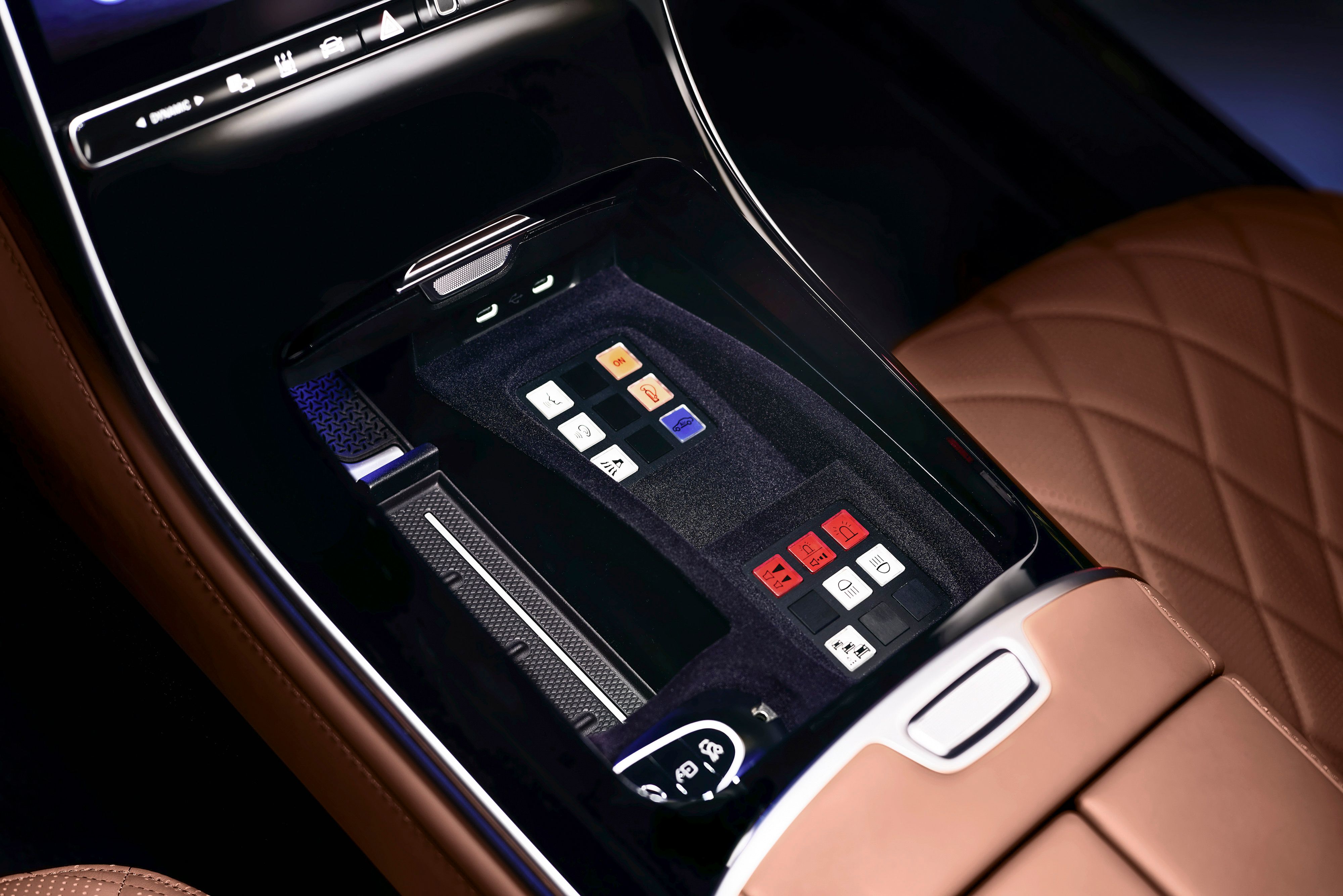 2021 Mercedes-Benz S 680 Guard 4MATIC – An Armored Car That Can ...