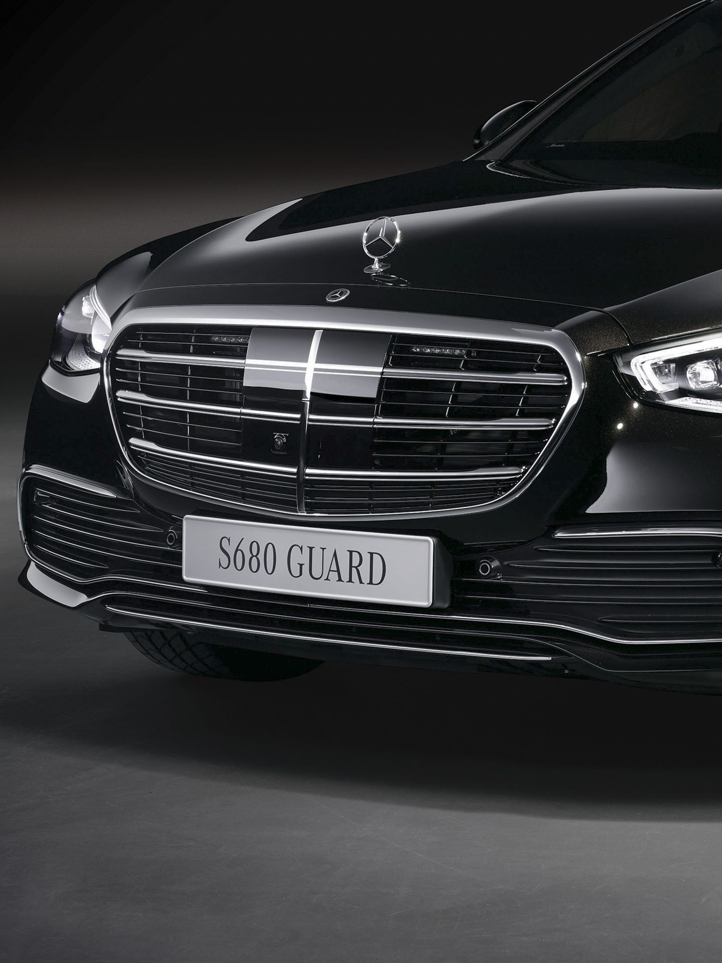 2021 Mercedes-Benz S 680 Guard 4MATIC – An Armored Car That Can ...