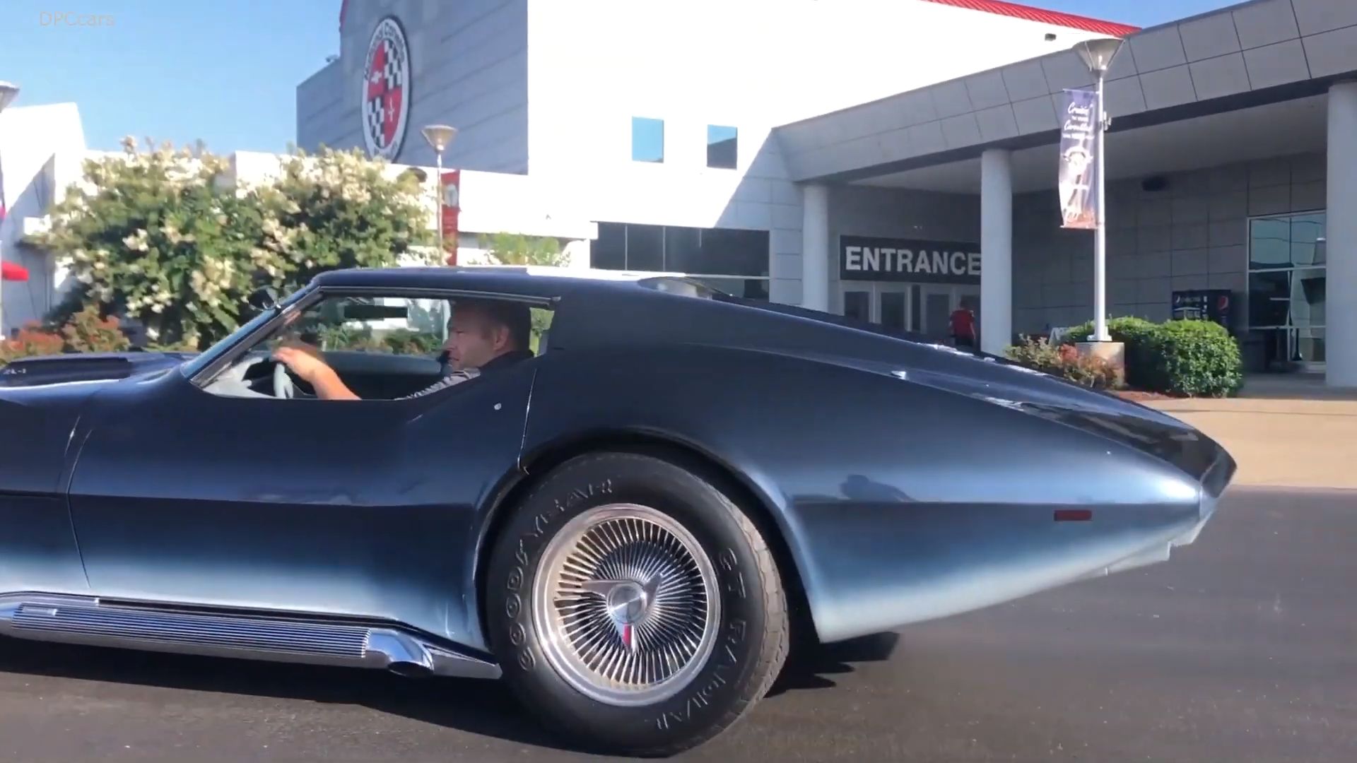 Pop-Up Headlights Were Cool, But Have You Seen The Corvette Manta-Ray's ...