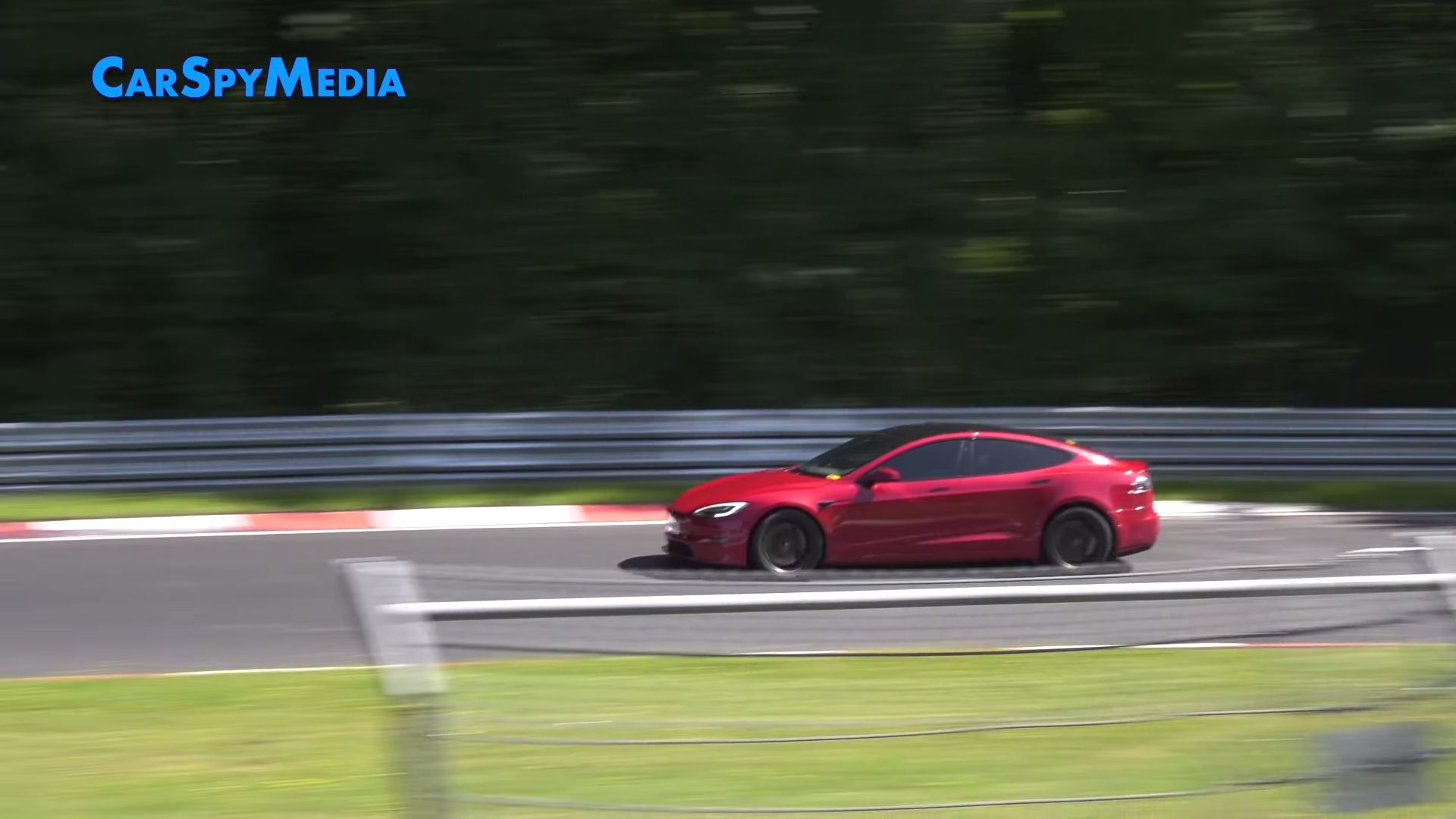 Check Out This Strange Tesla Model S Plaid on the Nürburgring