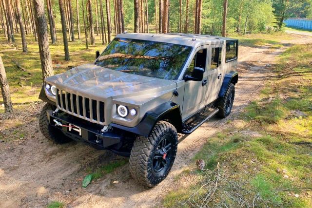 The VPK Strela is a Rip-Off of the Iconic Hummer