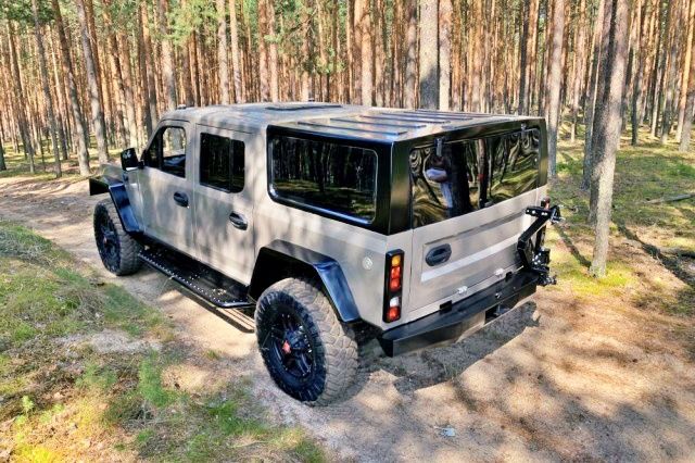 The VPK Strela is a Rip-Off of the Iconic Hummer