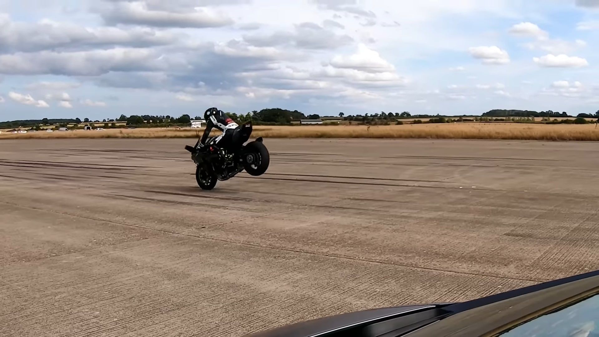 Drag Race: Watch An 1,100-Horsepower, Twin-Turbo Lamborghini Huracan ...
